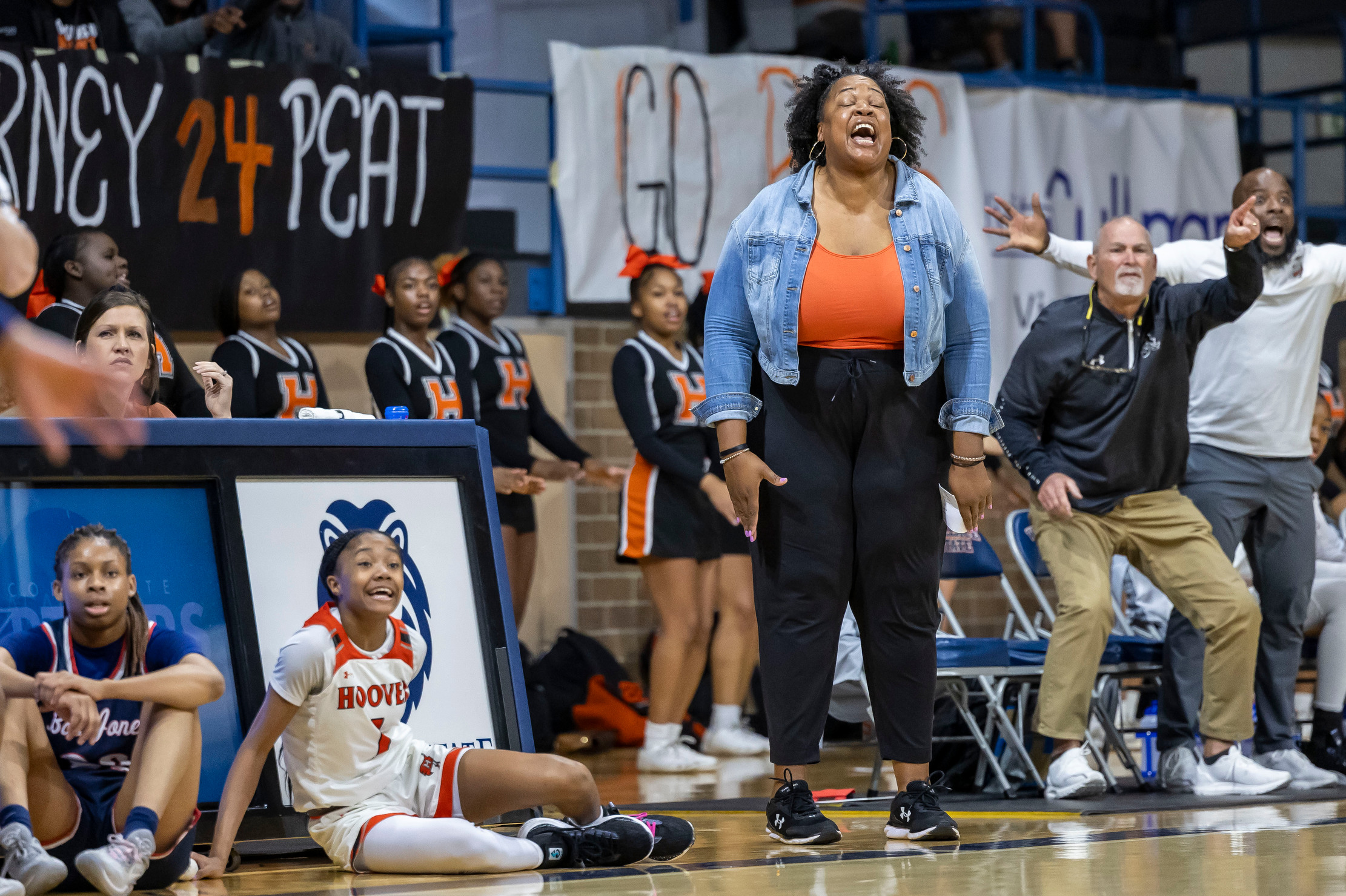 AHSAA Northwest Regional Final Basketball-7A Girls - al.com