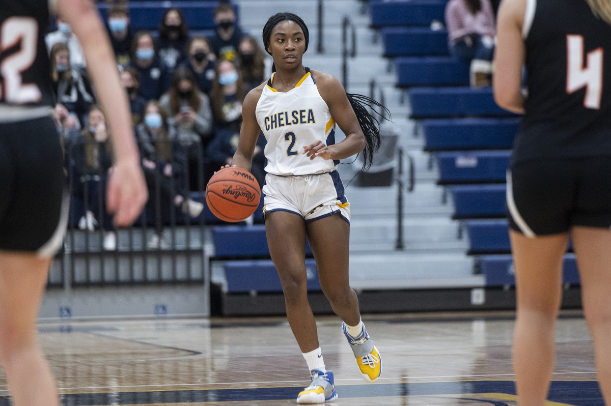 Chelsea vs. Stockbridge girls basketball - mlive.com