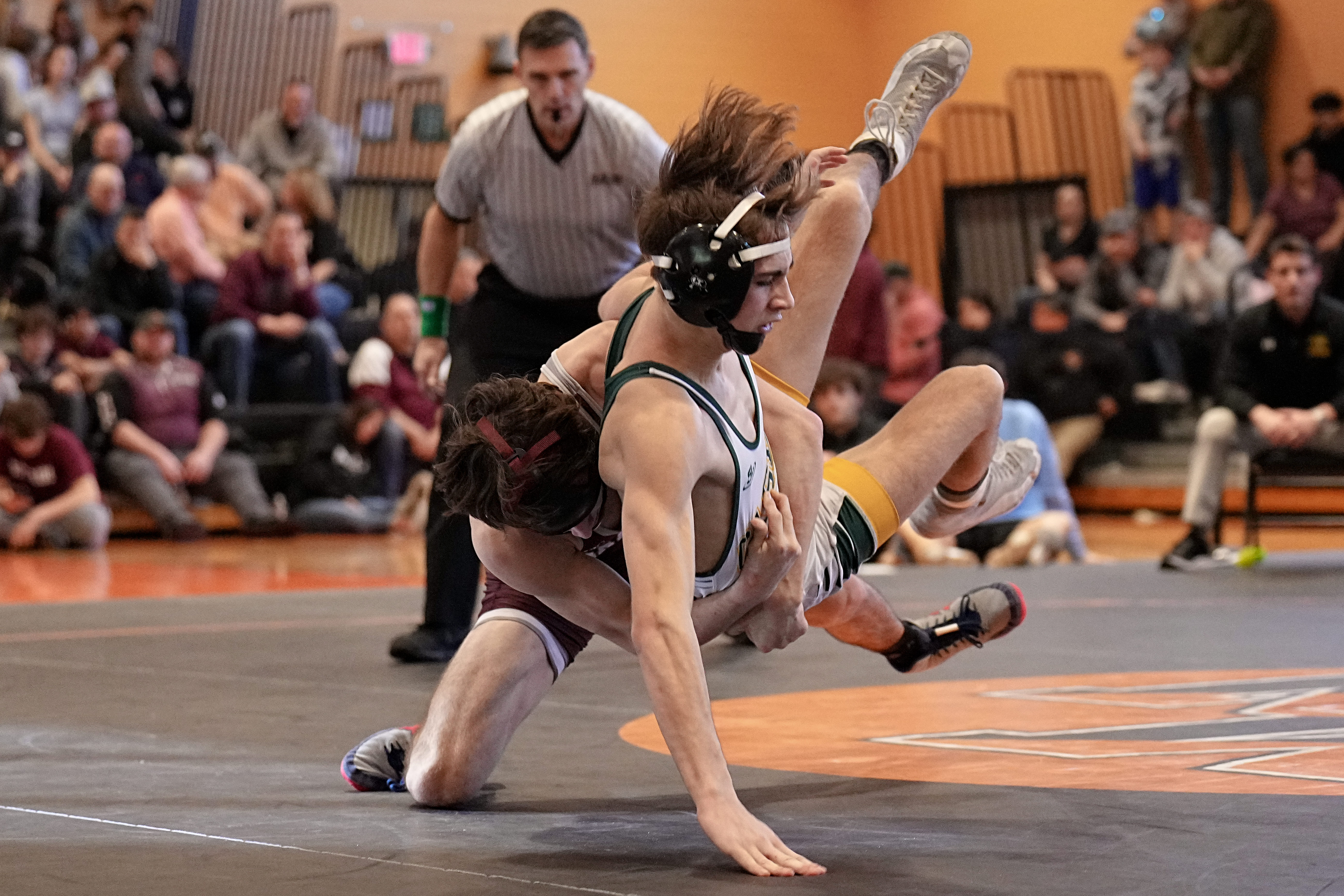 Boys Wrestling: NJSIAA/Rothman Orthopedics District 20 Finals on ...