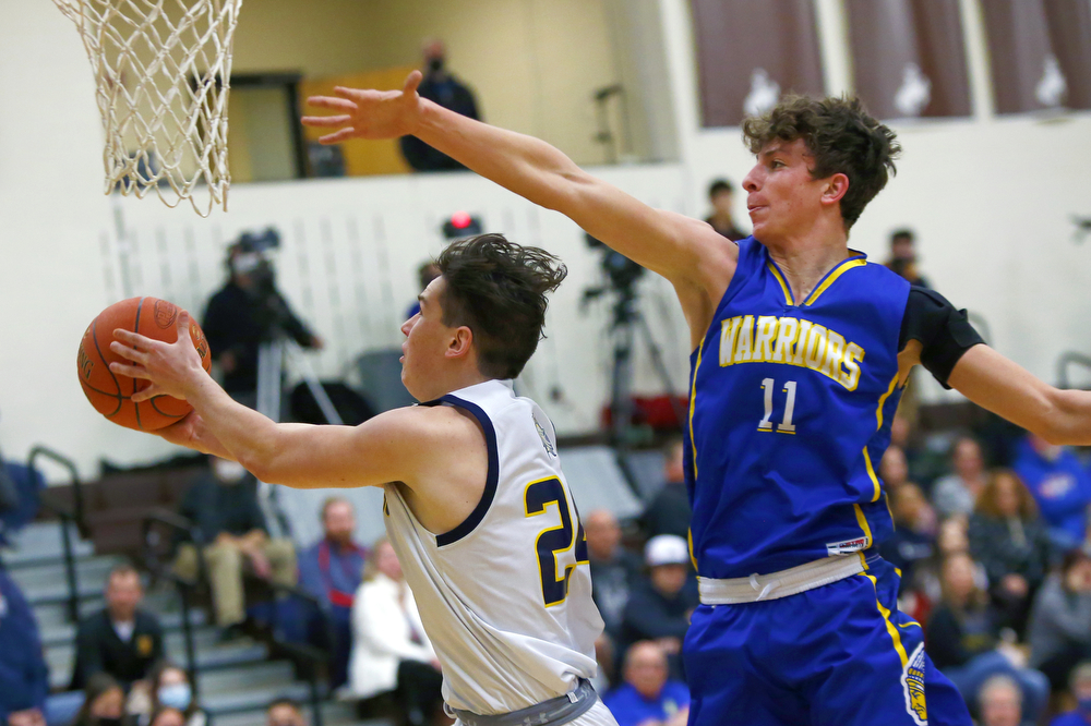 Wilson boys basketball plays Notre Dame in 2022 Colonial League ...