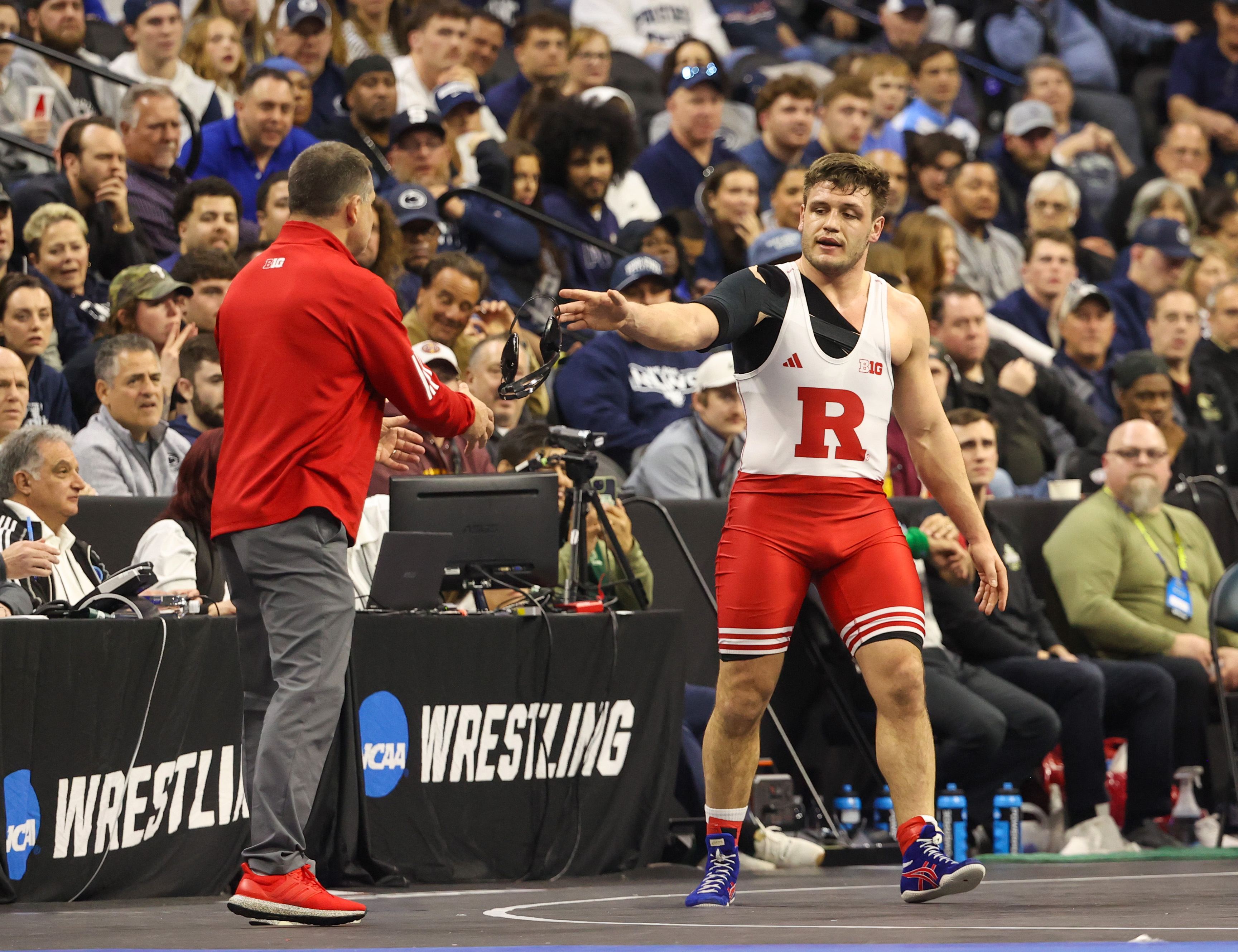 NCAA 2025 Wrestling Championships, second round - nj.com