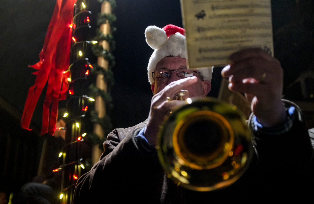 2021 Nazareth tree lighting ceremony - lehighvalleylive.com
