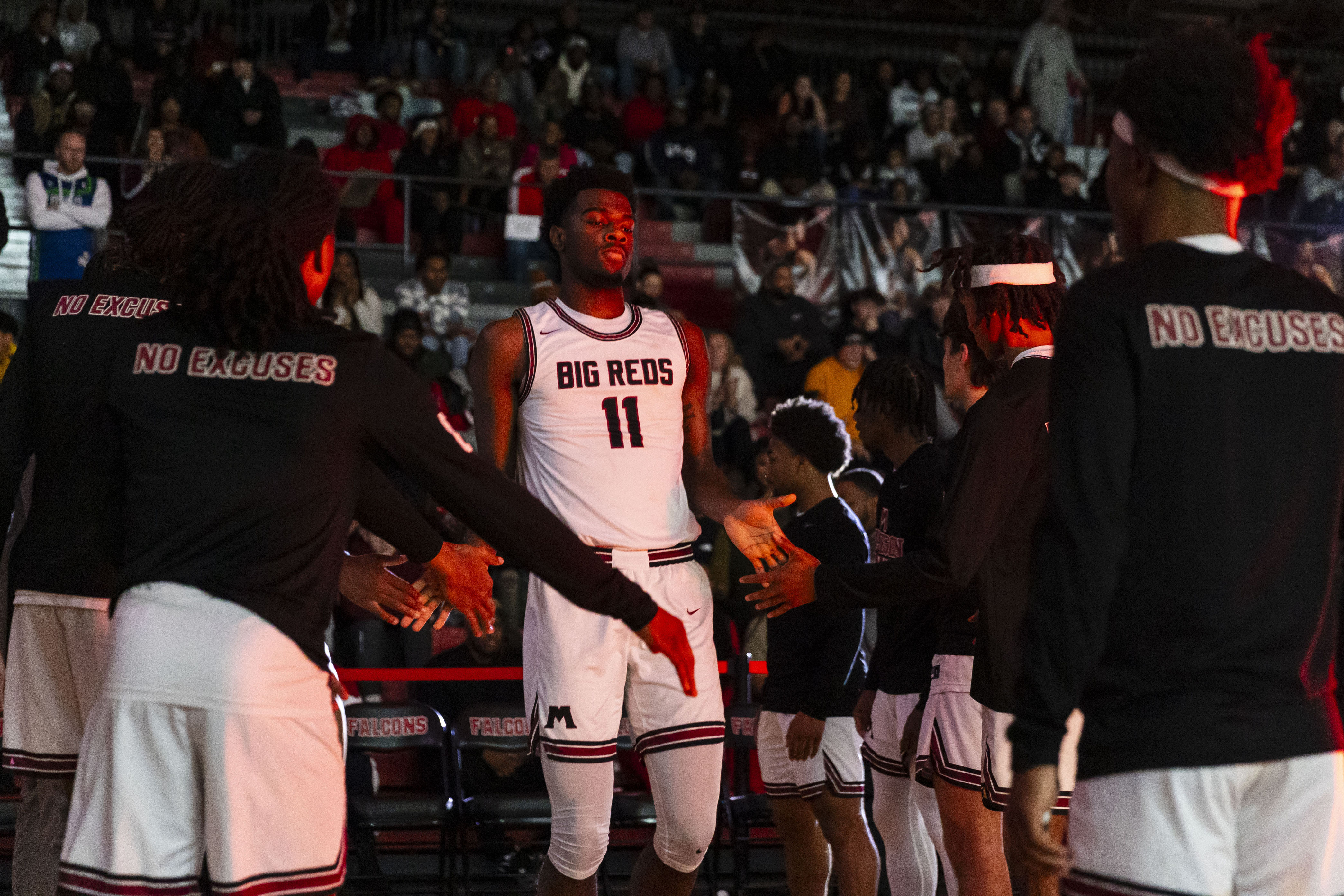 Muskegon vs. Bloomfield Hills Brother Rice in East Kentwood's ...