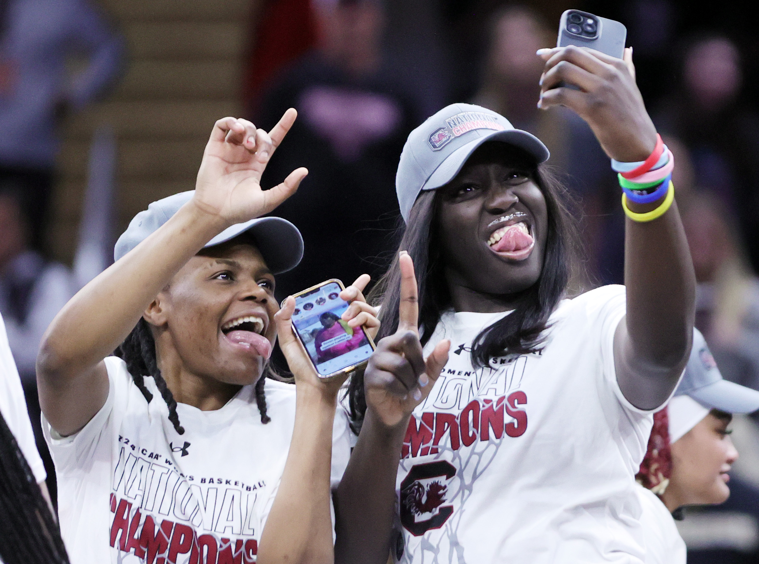 Iowa vs. South Carolina in NCAA Women's Final Four championship game ...