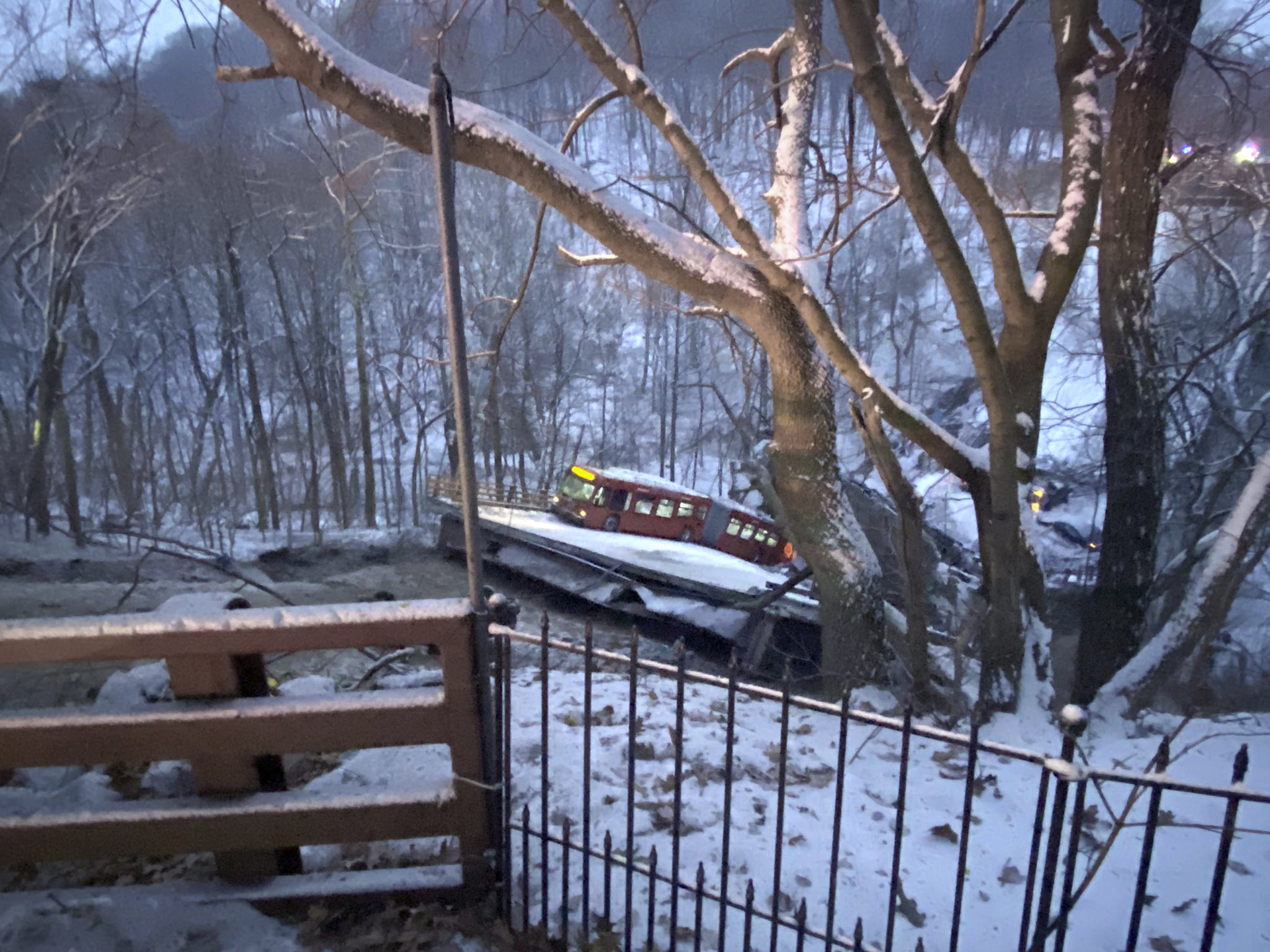 Bridge collapse in Pittsburgh - pennlive.com