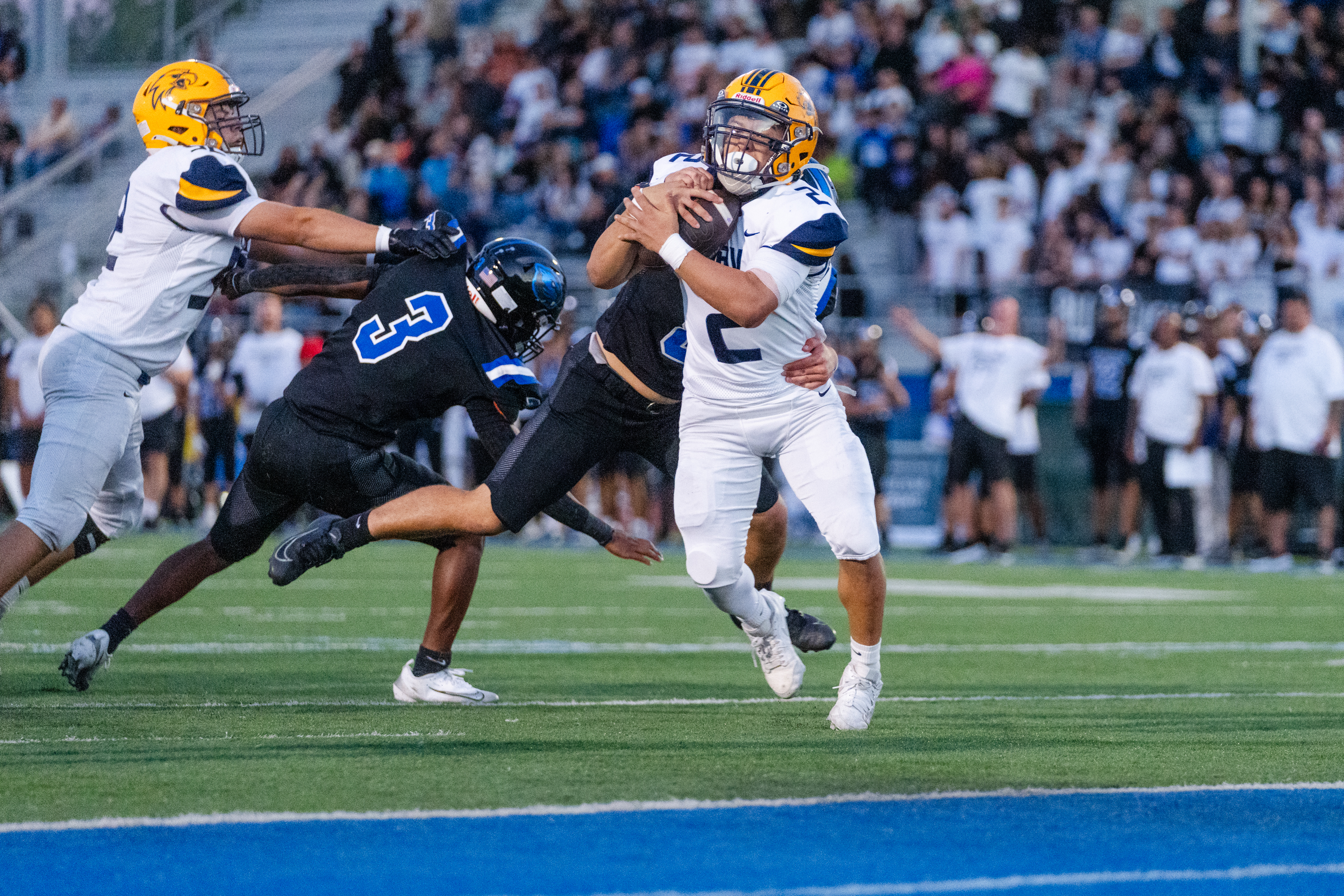Oregon high school football: Gresham Gophers vs. Hood River Valley ...