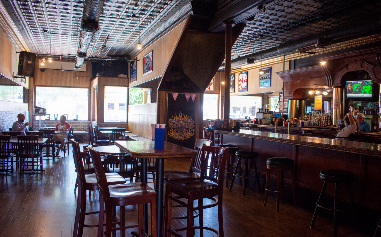 Local eats feature with Muskegon's Racquets Downtown Grill/Kuntry ...