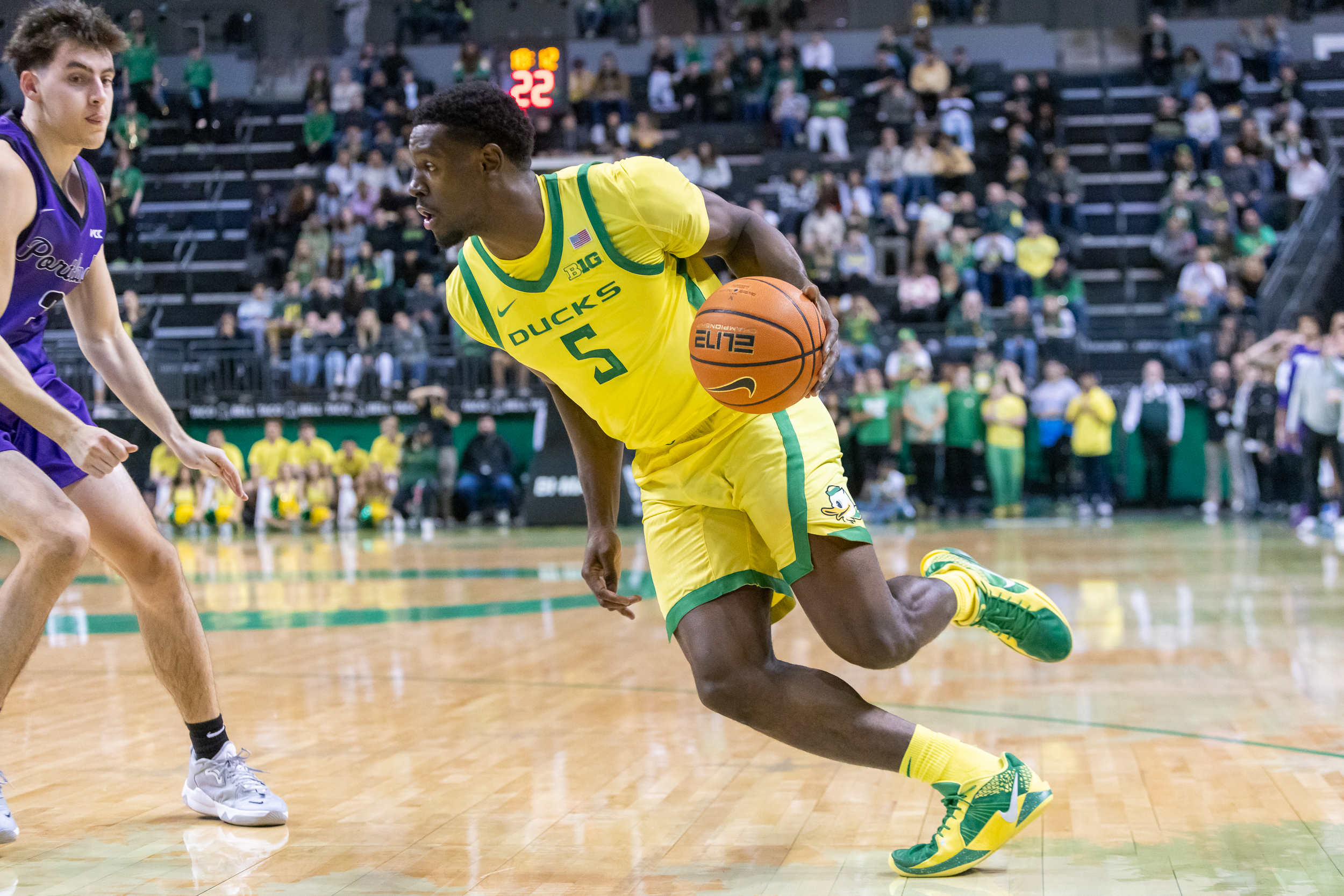 Oregon Ducks vs. Portland Pilots men's basketball: Nov. 12, 2024 ...