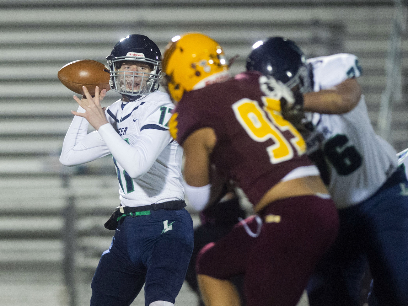 Davison football defeats Lapeer 47-6 - mlive.com