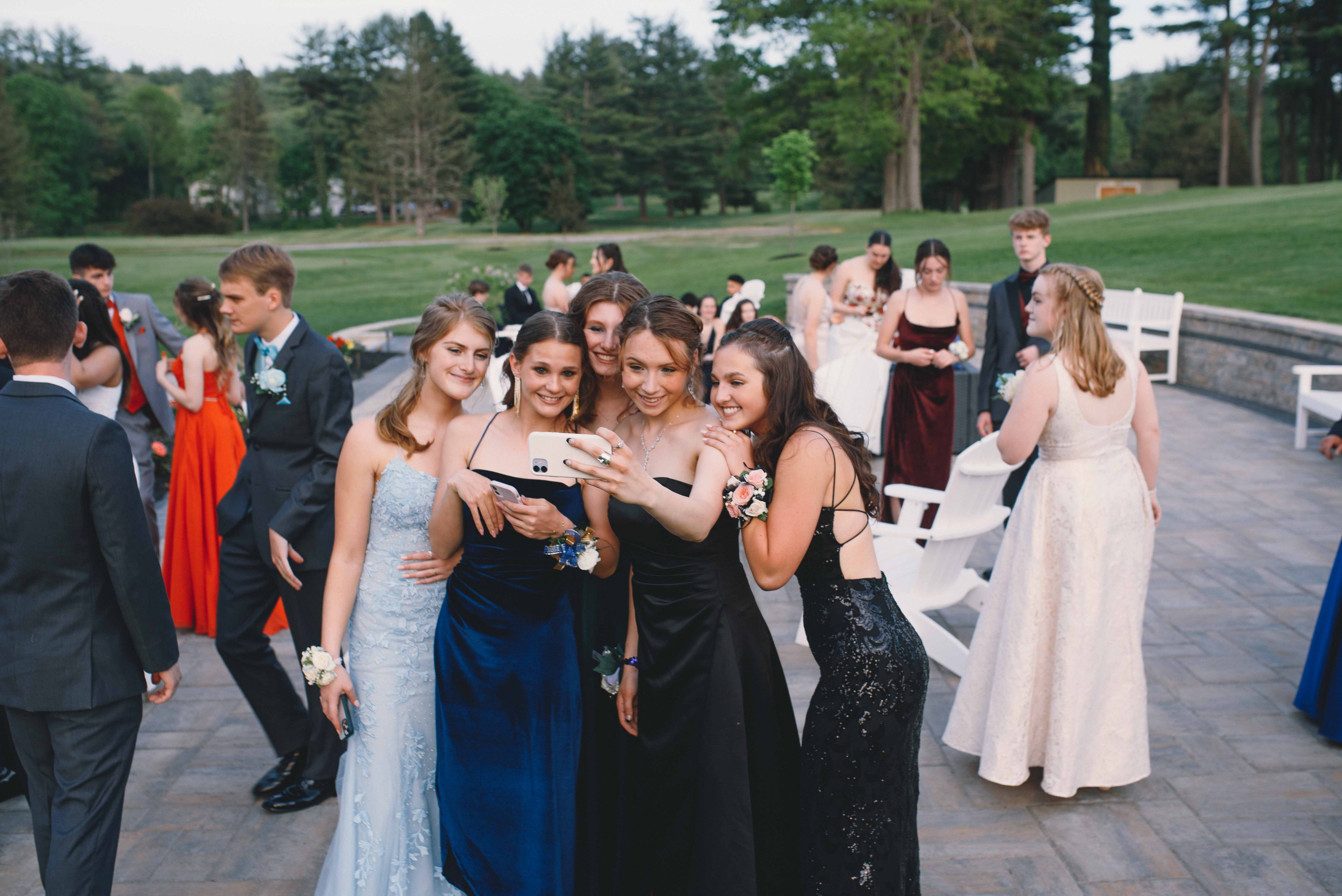 2021 Prom Photos: Pioneer Valley Regional School Prom At Northfield ...
