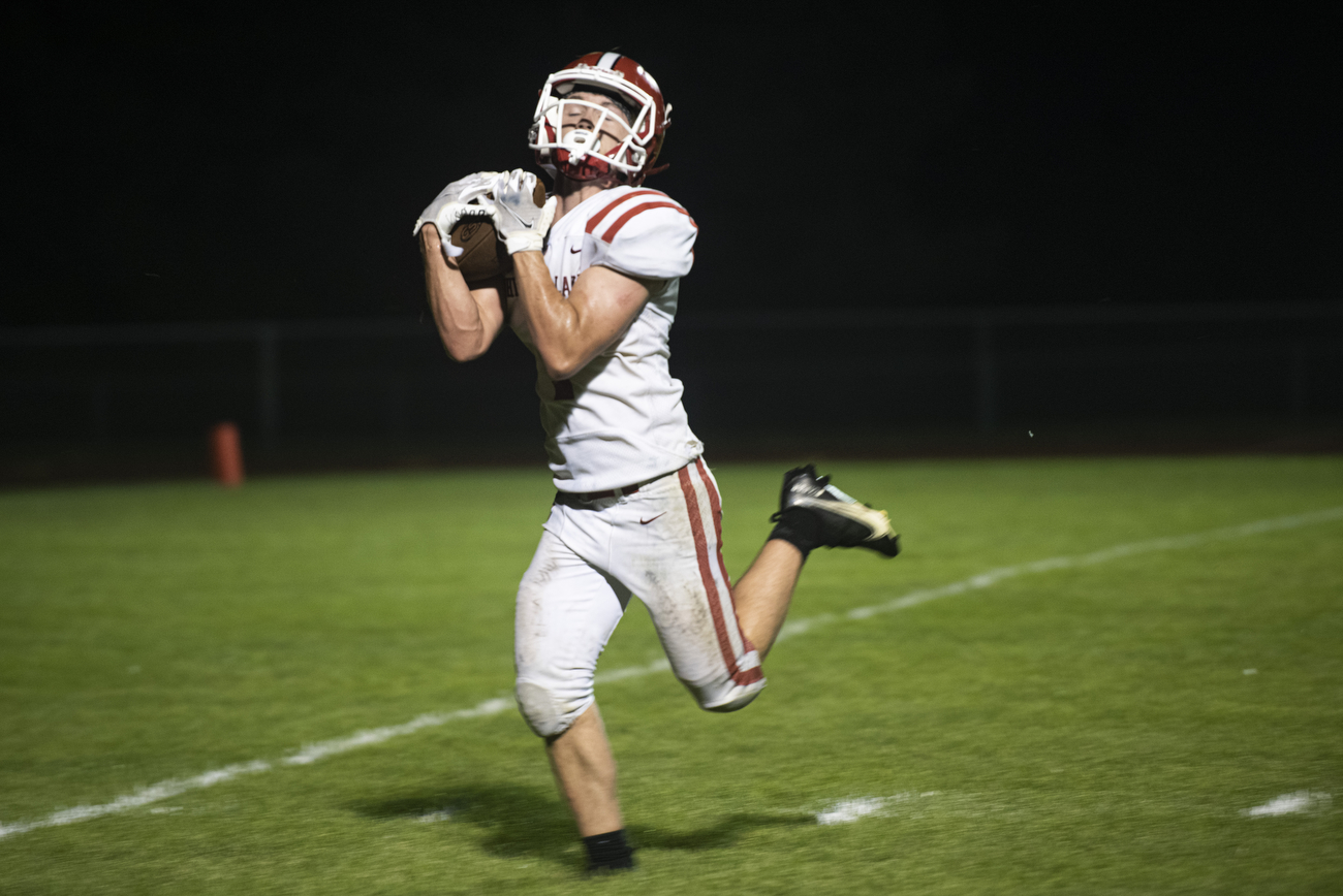 Whitmore Lake vs FGR football game Thursday night - mlive.com