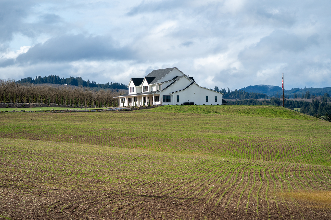 Forest Grove luxury farmhouse - oregonlive.com
