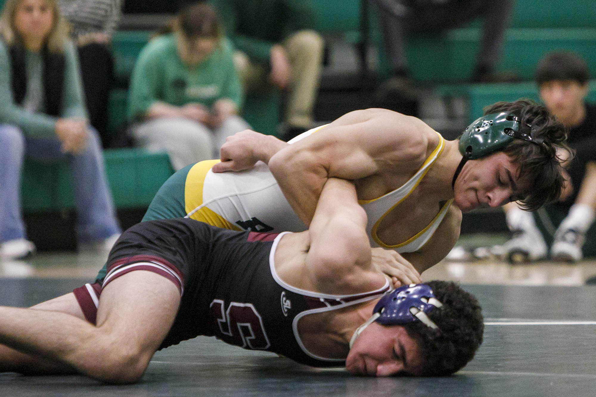 State College vs Central Dauphin in boys high school wrestling ...