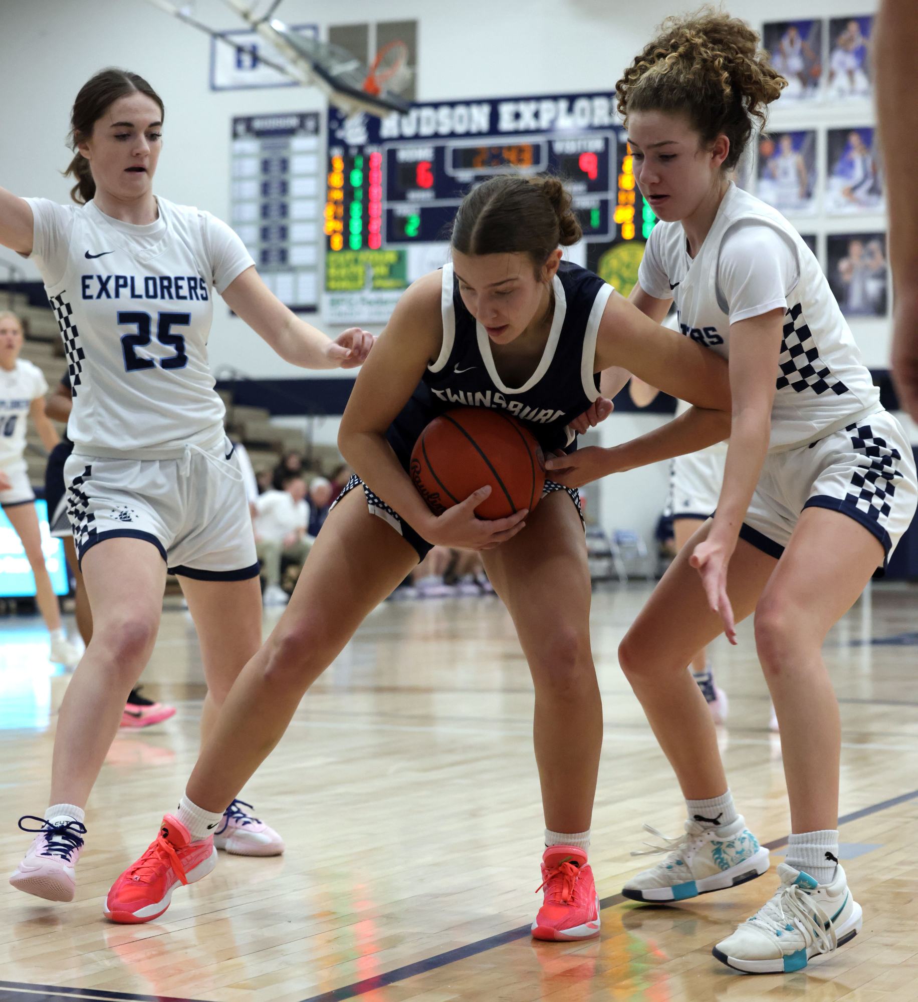 Twinsburg at Hudson Girls’ Basketball - cleveland.com