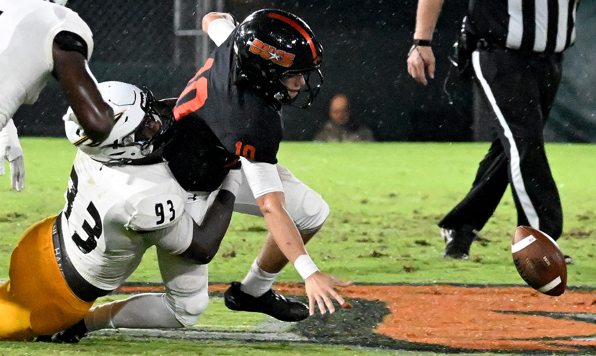 Oak Grove (MS) vs. Hoover Football - al.com
