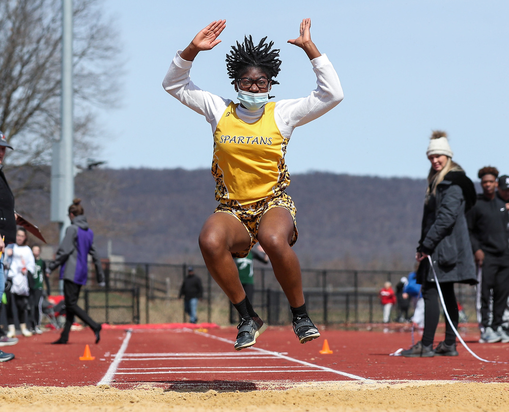 Bruce Dallas Track and Field Invitational: girls - pennlive.com