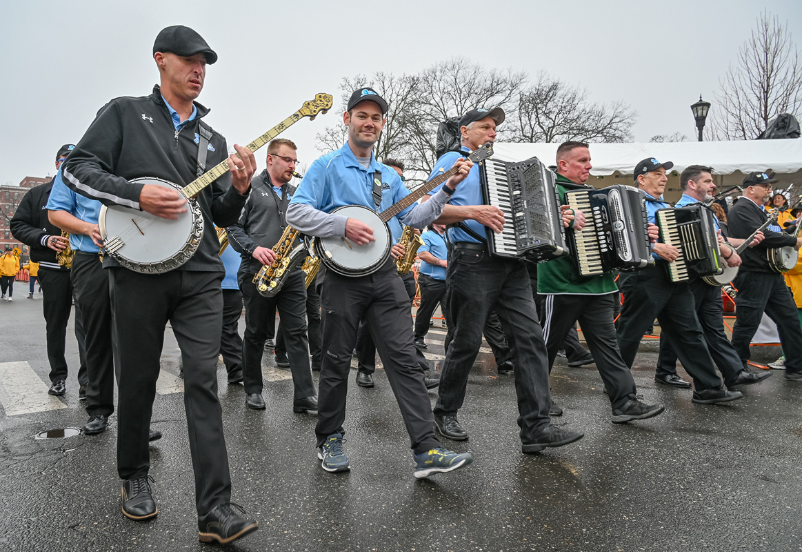 Kids Fun Run, Mummers return to Holyoke - masslive.com