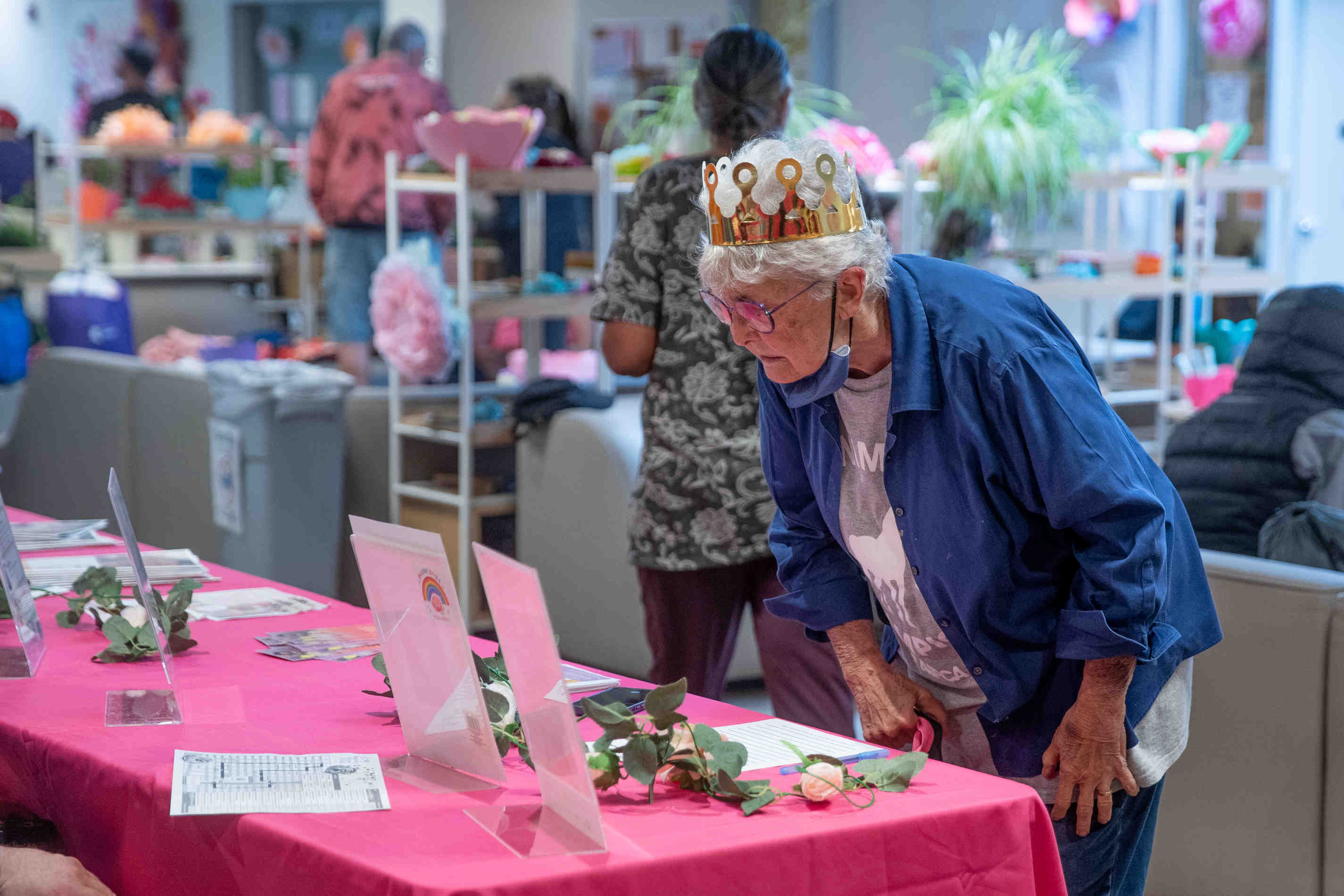 Reigning Roses Walk 2025 - oregonlive.com
