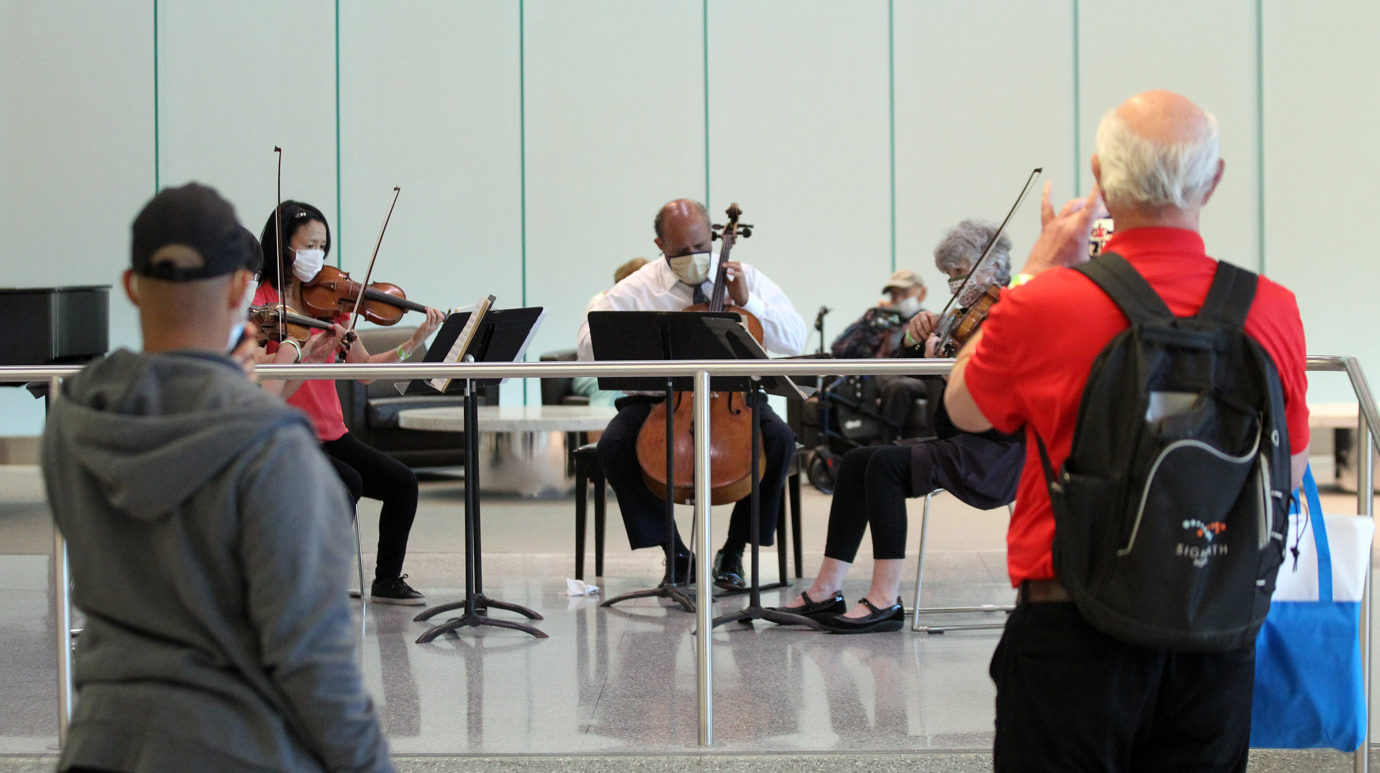 Cleveland Orchestra play for caregivers at Cleveland Clinic, June 15 ...