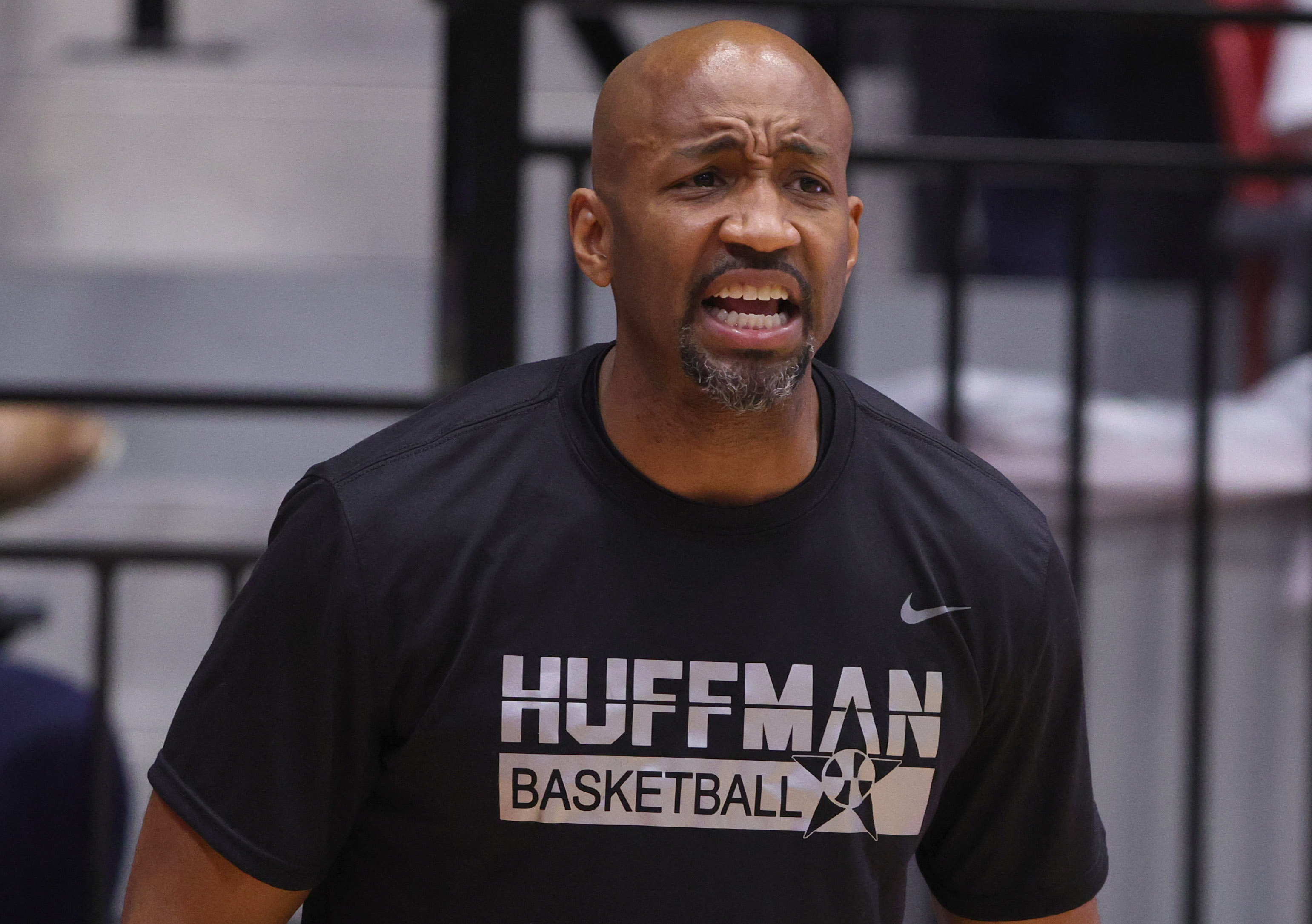 Mountain Brook vs. Huffman 6A NE boys final - al.com