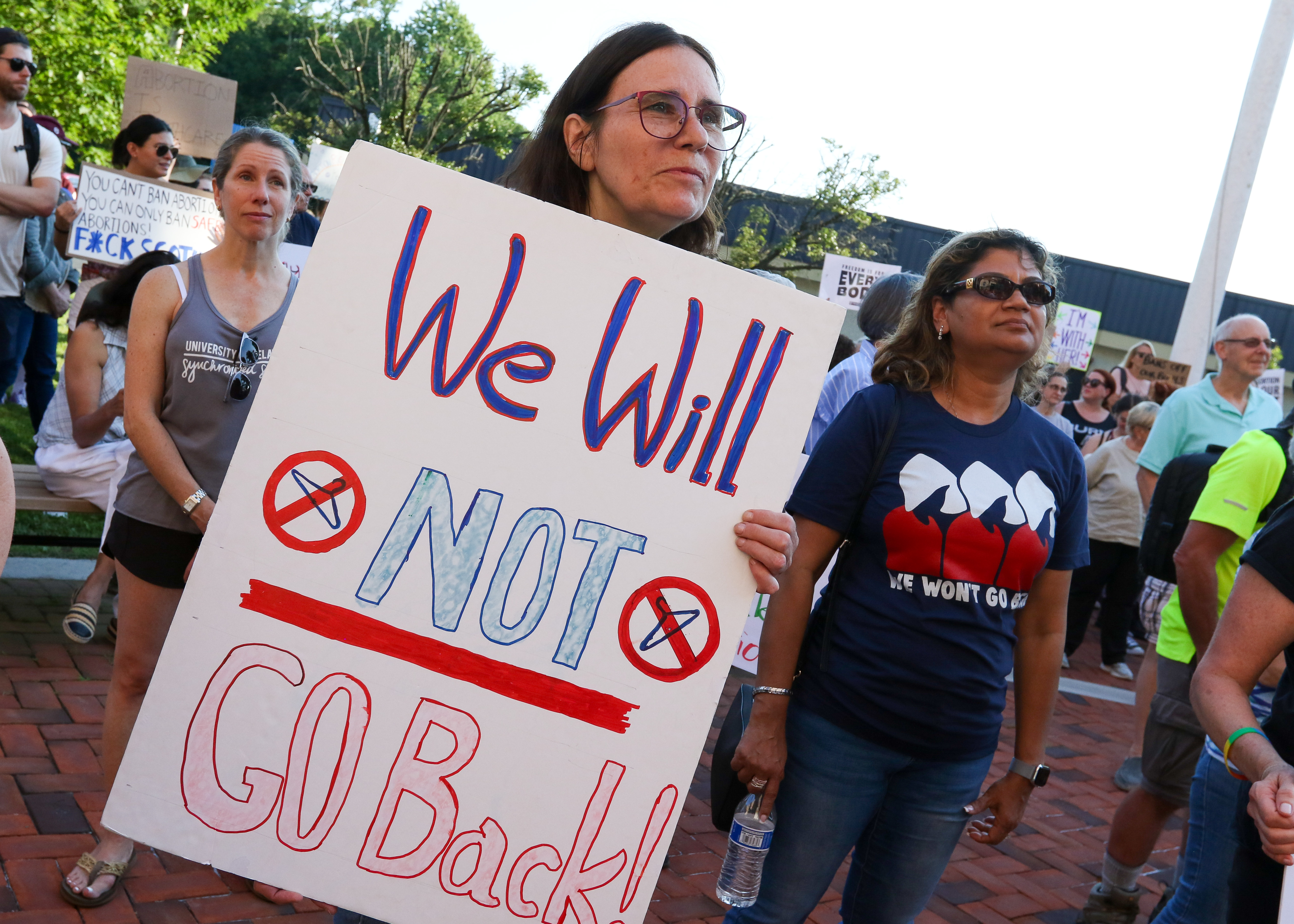 Rallies pop up in N.J. after Roe v. Wade Supreme Court ruling - nj.com