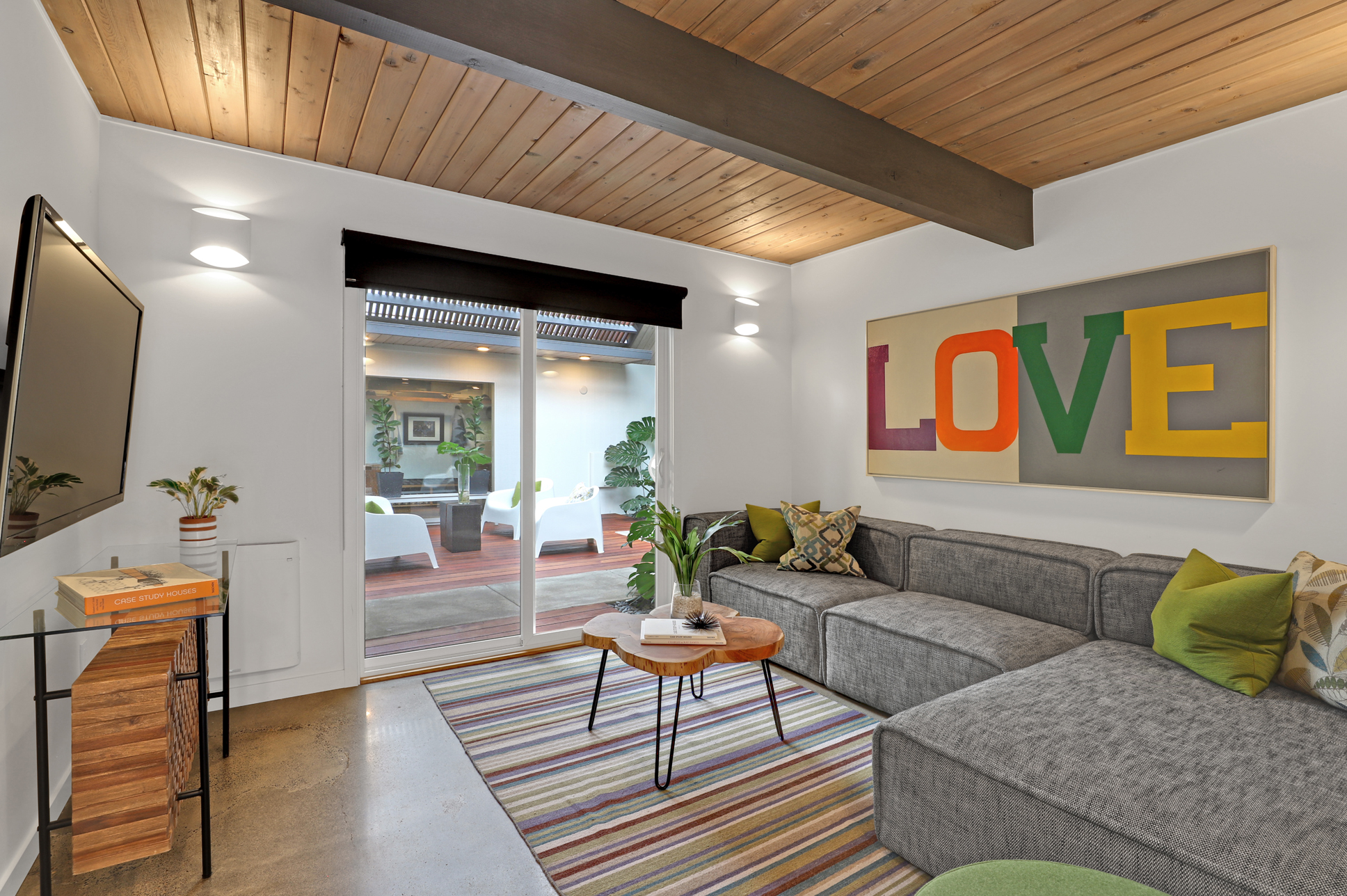 1967 remodeled Rummer-built modern home - oregonlive.com