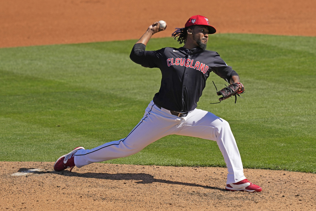 Cleveland Guardians vs. Seattle Mariners in preason game, March 5, 2024 ...
