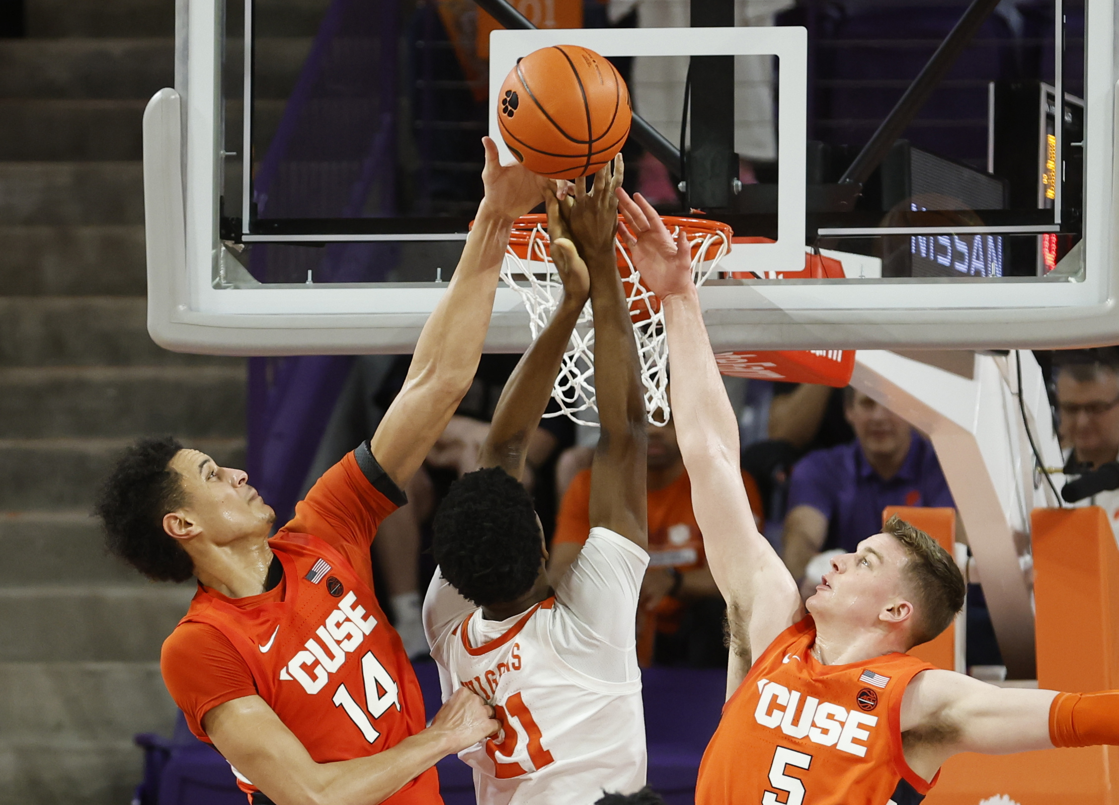 Syracuse Men's Basketball 2022-23: Syracuse @ Clemson - syracuse.com