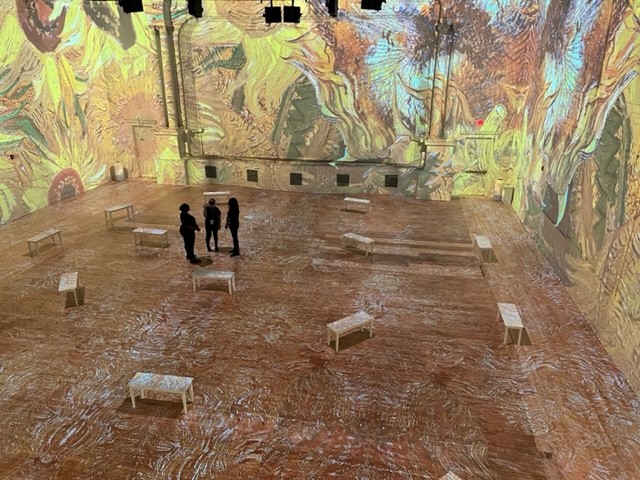 "Immersive Van Gogh" exhibition at Lighthouse ArtSpace in Detroit ...