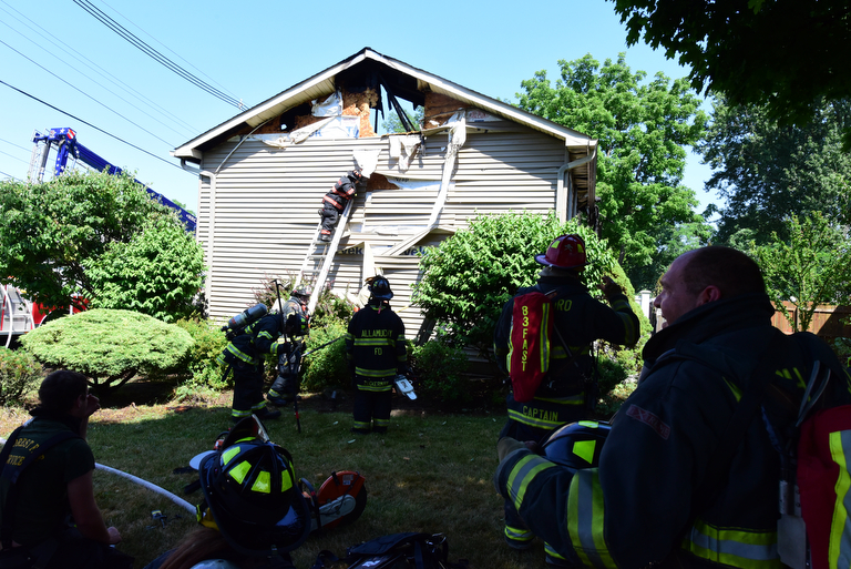 Hackettstown home gutted in afternoon fire - lehighvalleylive.com
