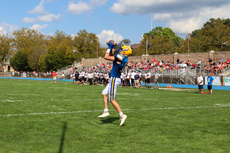 Wilson football hosts Saucon Valley on Sept. 18, 2021 ...