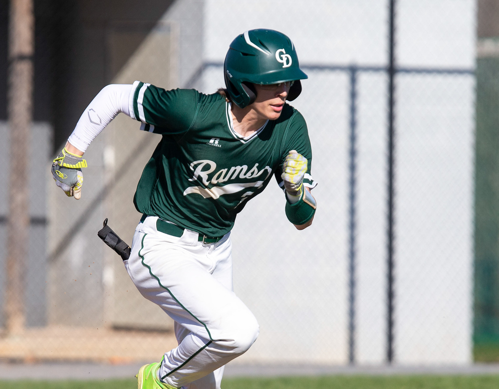 Central Dauphin defeats Altoona 5-4 in high school baseball - pennlive.com