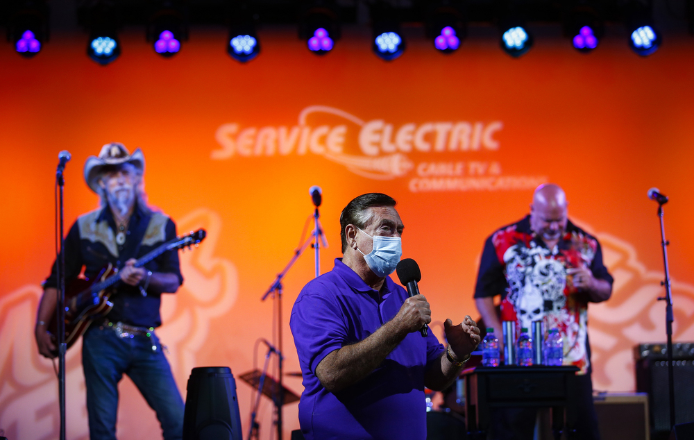 Behind the scenes look at the Service Electric Network’s GaragePlatz on ...