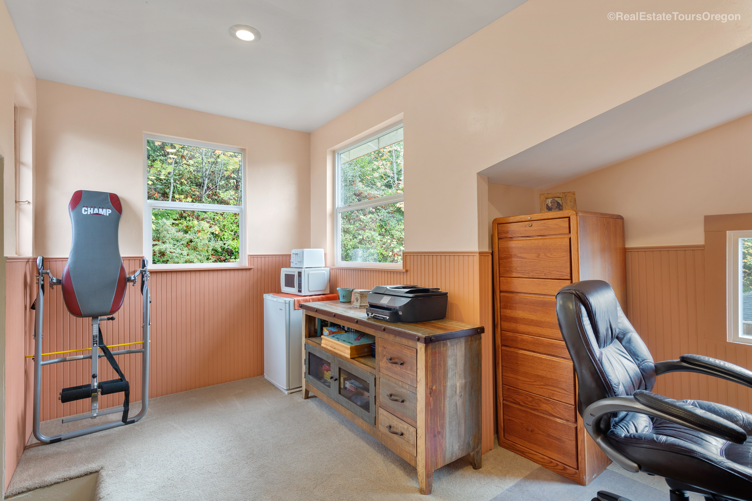 See inside “The Goonies” house that's for sale - oregonlive.com