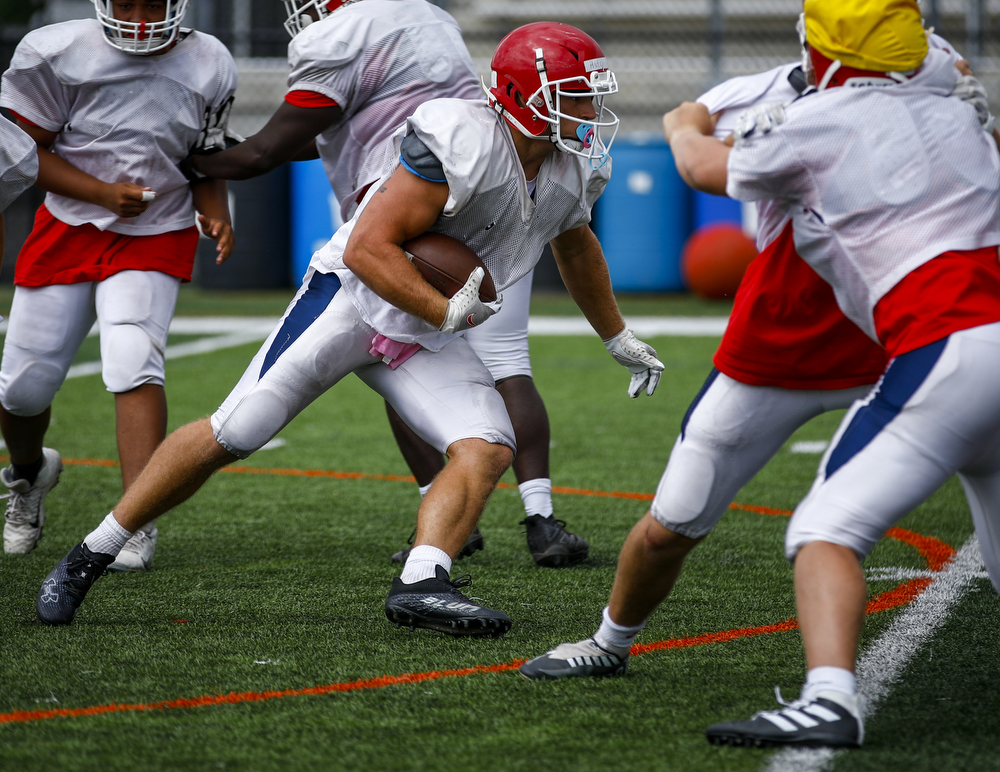 Easton football team prepares for 2022 season - lehighvalleylive.com