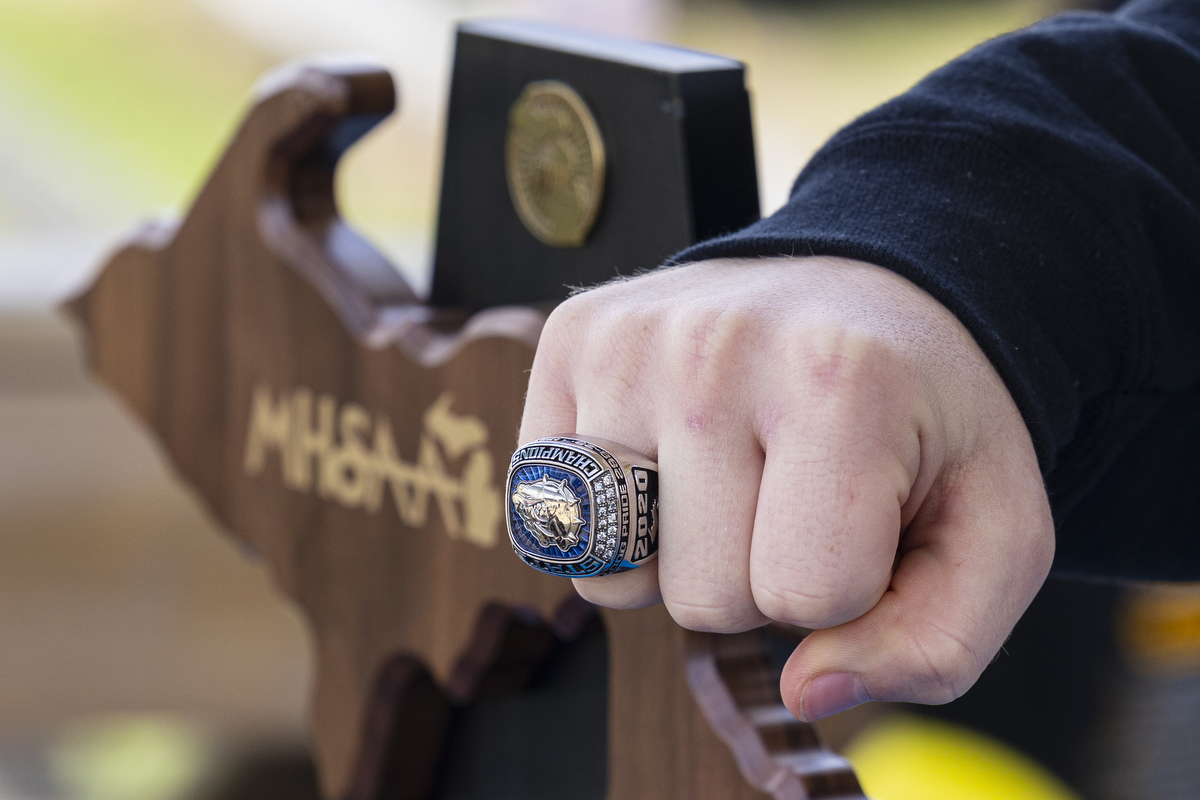 Centreville football celebrates D8 state championship with ring ...