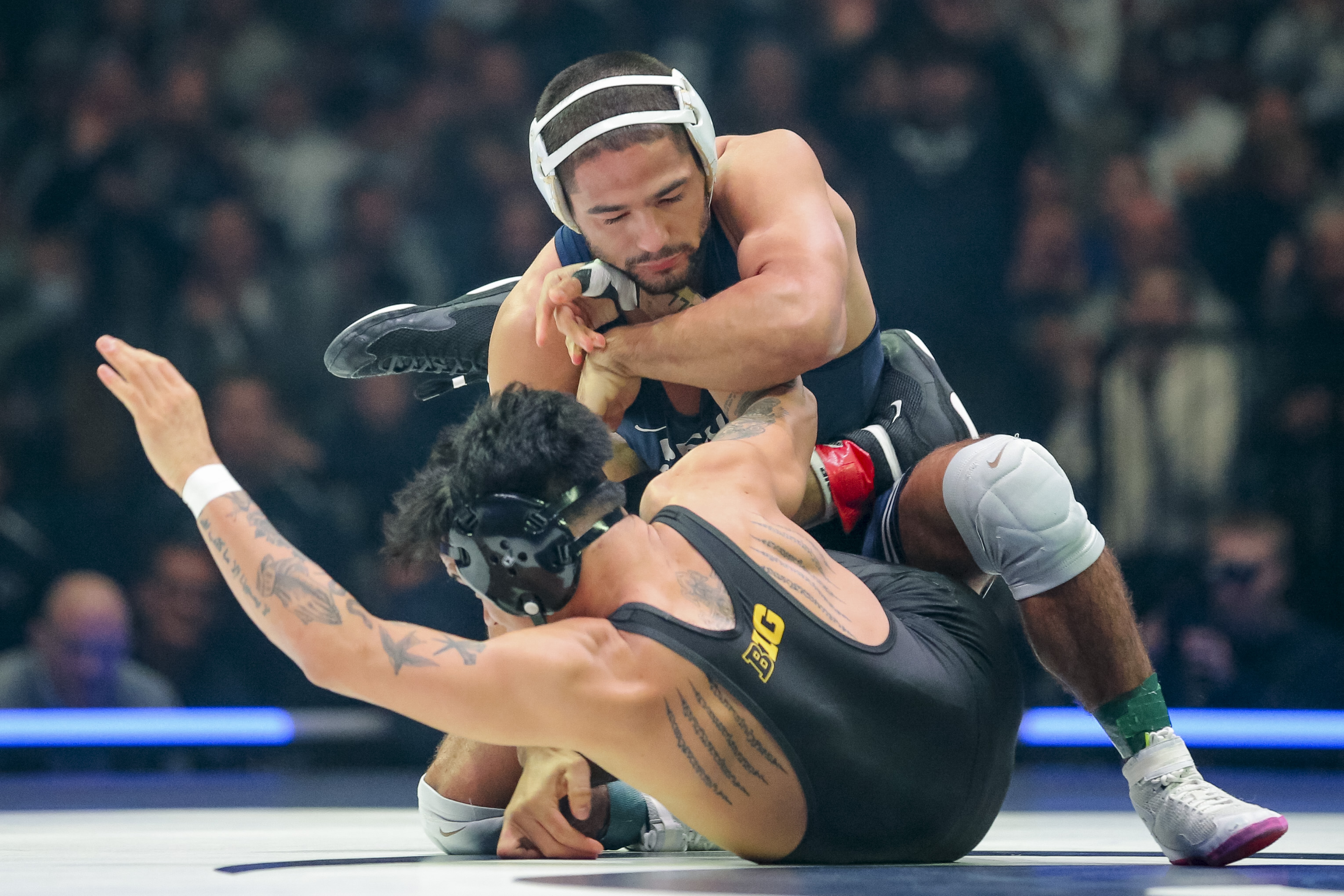 Penn State vs Iowa wrestling - pennlive.com