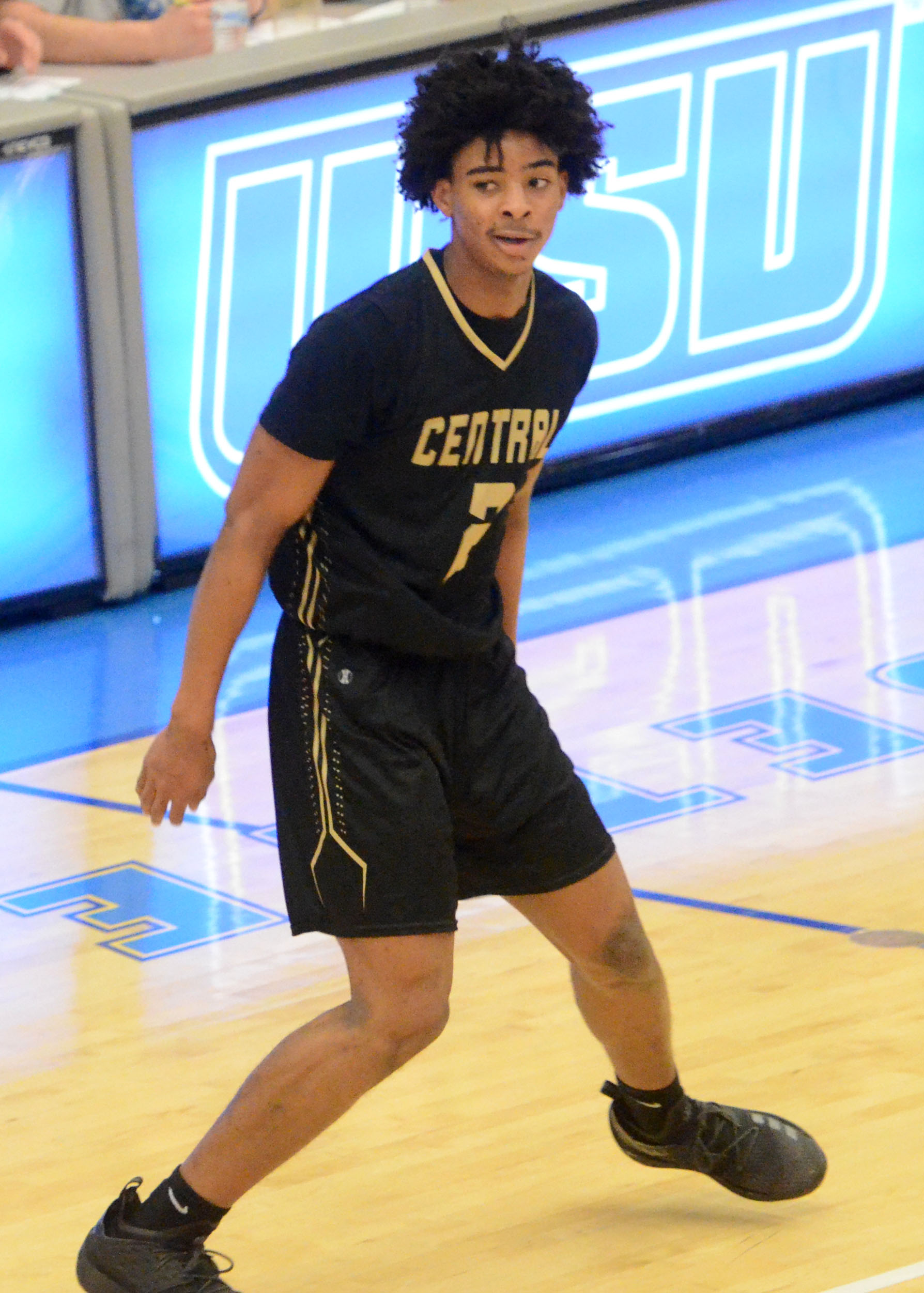 Division I State Semi: Central vs. BC High - masslive.com