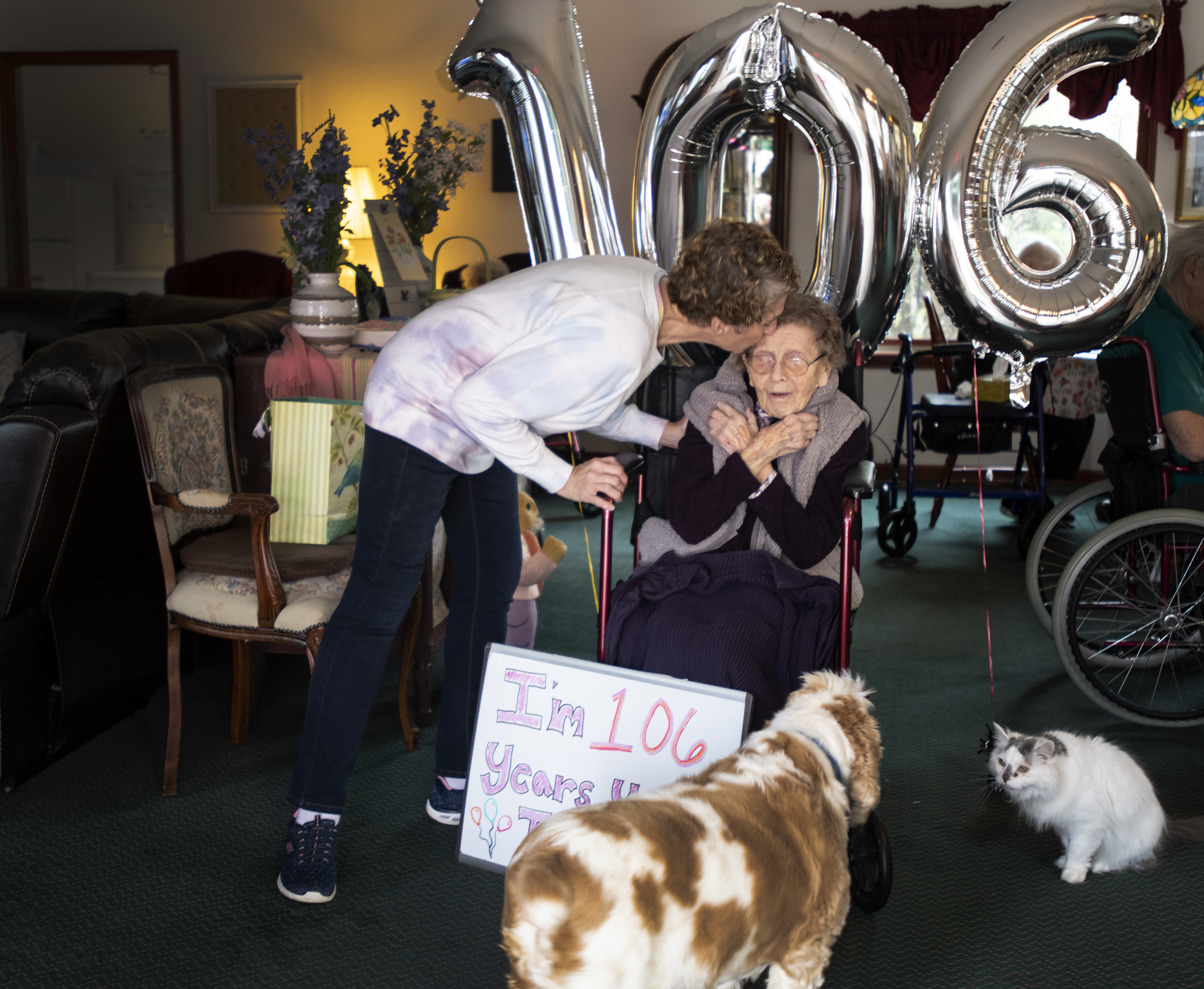 Dorothy Burdette celebrates her 106th birthday - mlive.com