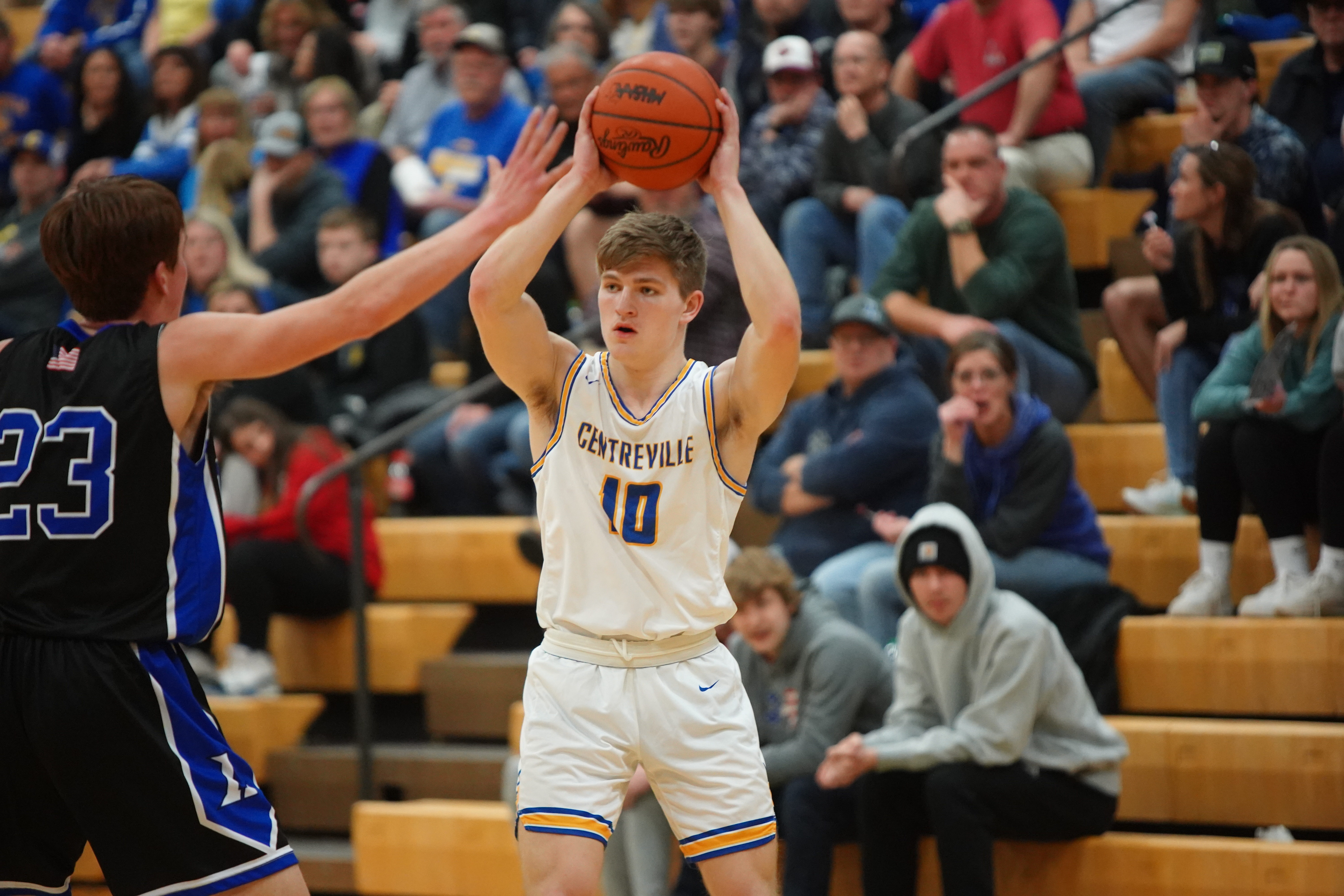 Centerville defeats Lawton, 55-40 - mlive.com