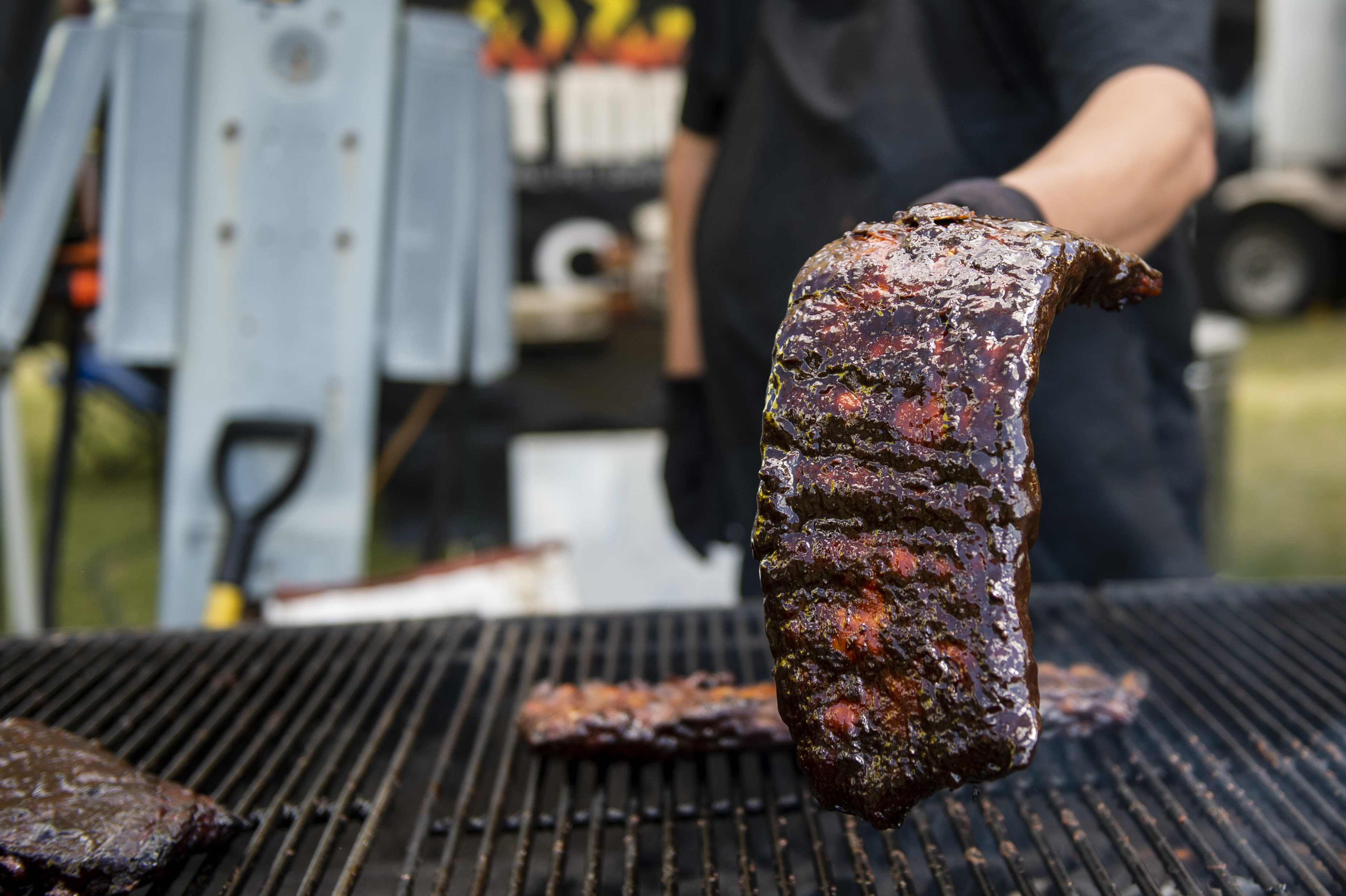 These local ‘celebrities’ are cooking up ribs for the 2023 Labadie Rib ...