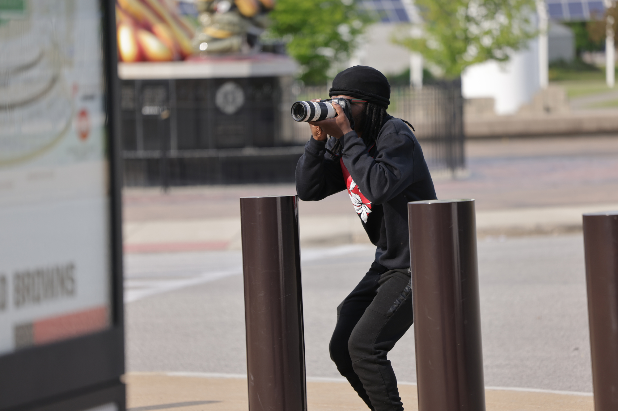Jim Brown statue at Cleveland Browns Stadium - cleveland.com