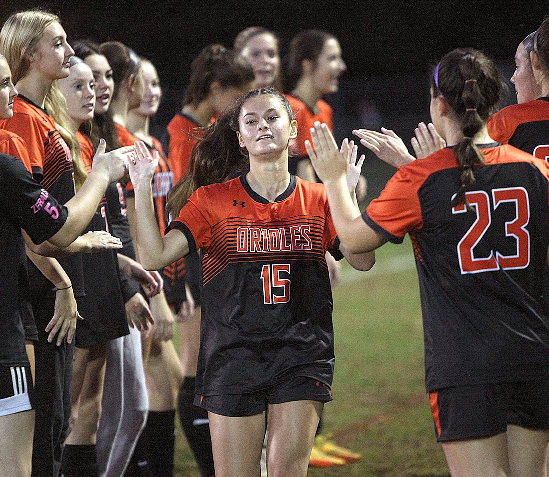 Easthampton vs Belchertown girls Soccer 10/25/22 - masslive.com