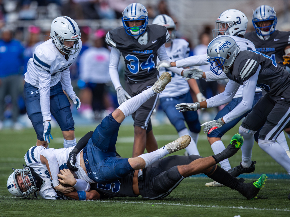 Camp Hill travels to Steel-High for high school football game ...