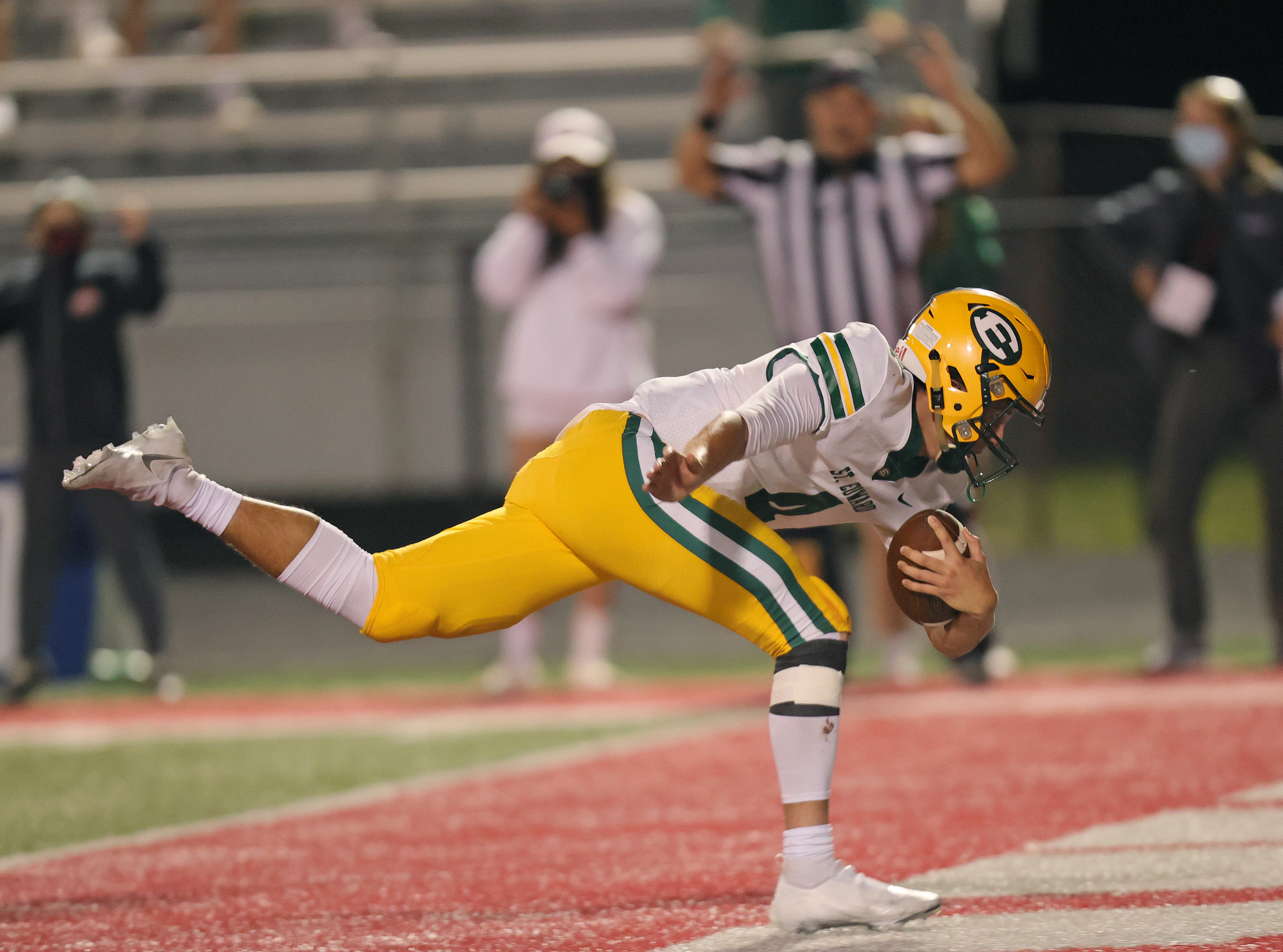 Mentor vs. St. Edward, September 11, 2020 - cleveland.com