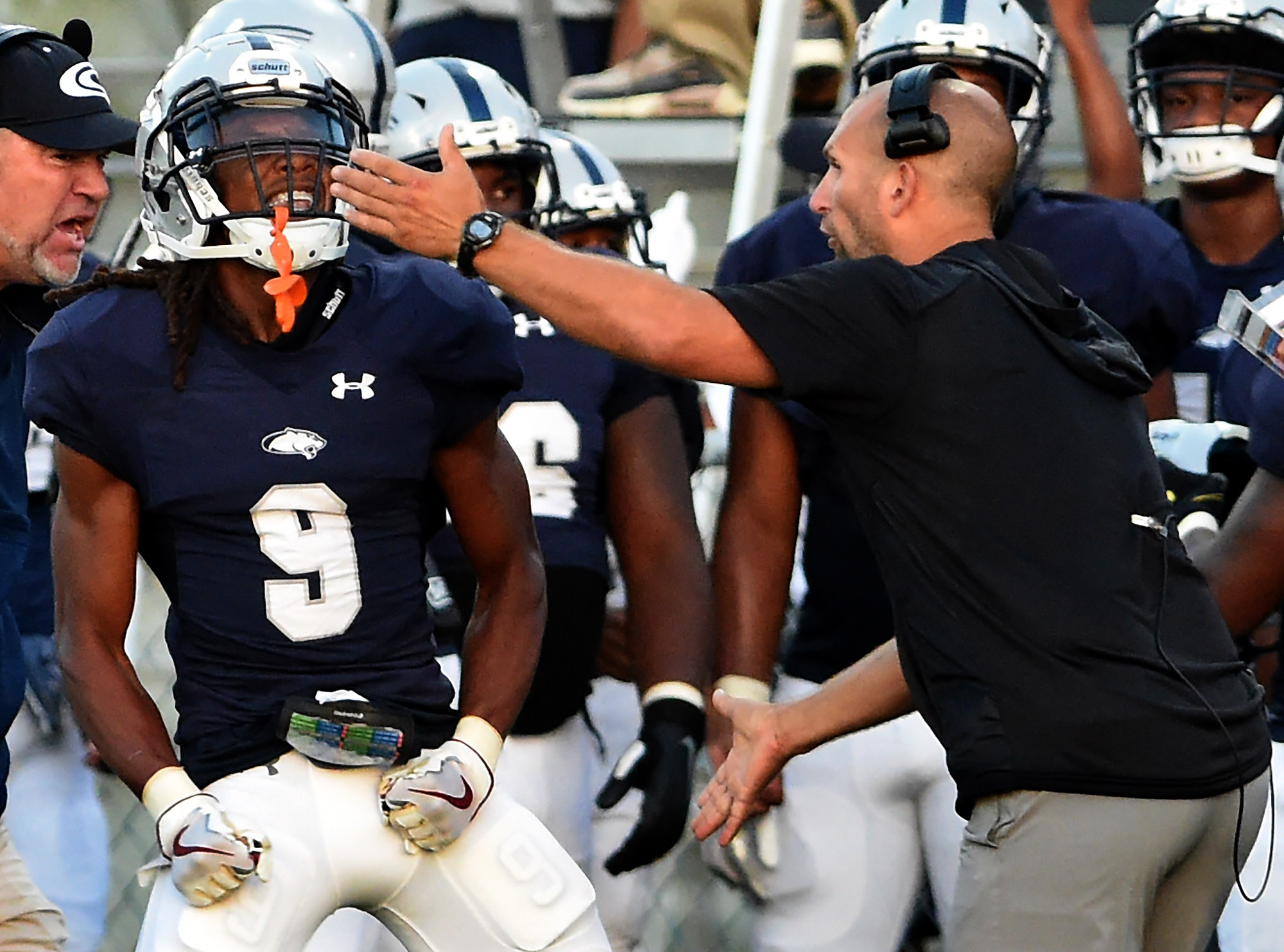 Hueytown vs. Clay Chalkville football - al.com