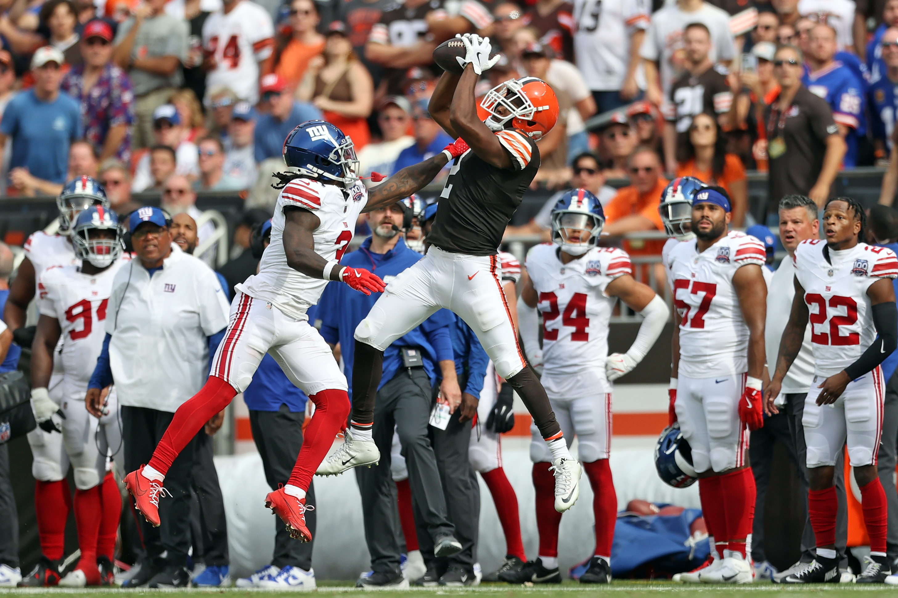Cleveland Browns receiver Amari Cooper vs. New York Giants, September ...
