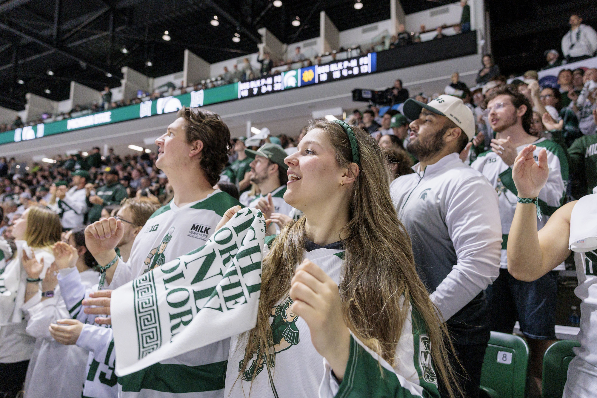 Michigan State hosts Notre Dame for Big Ten hockey tournament semifinal ...