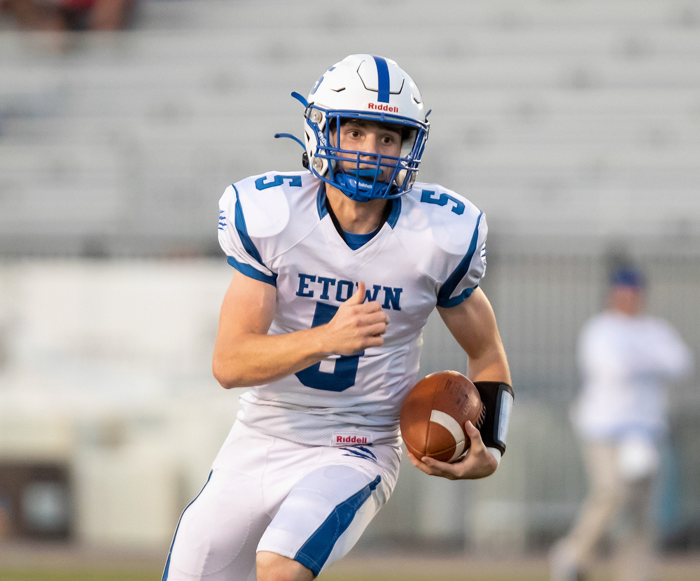 Elizabethtown defeats Lower Dauphin 41-28 in high school football ...