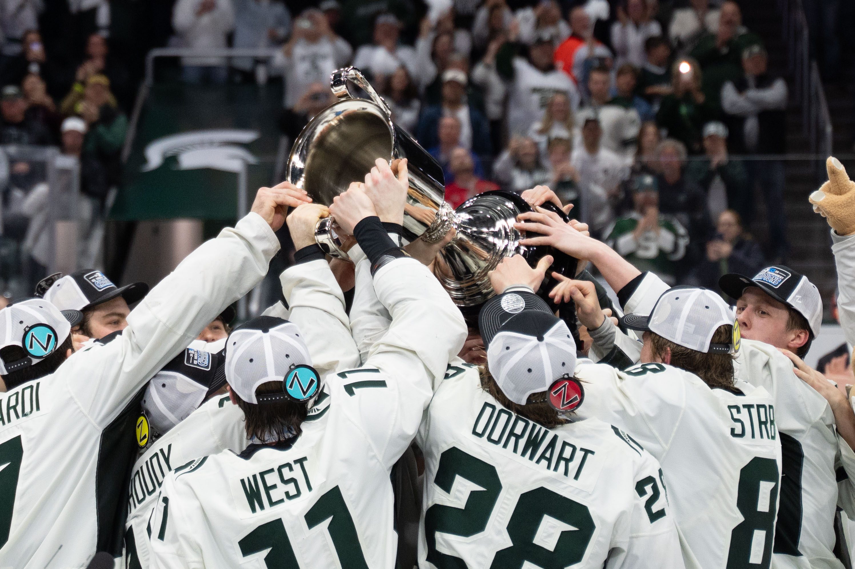 Michigan State hosts Ohio State in the Big Ten hockey championship ...